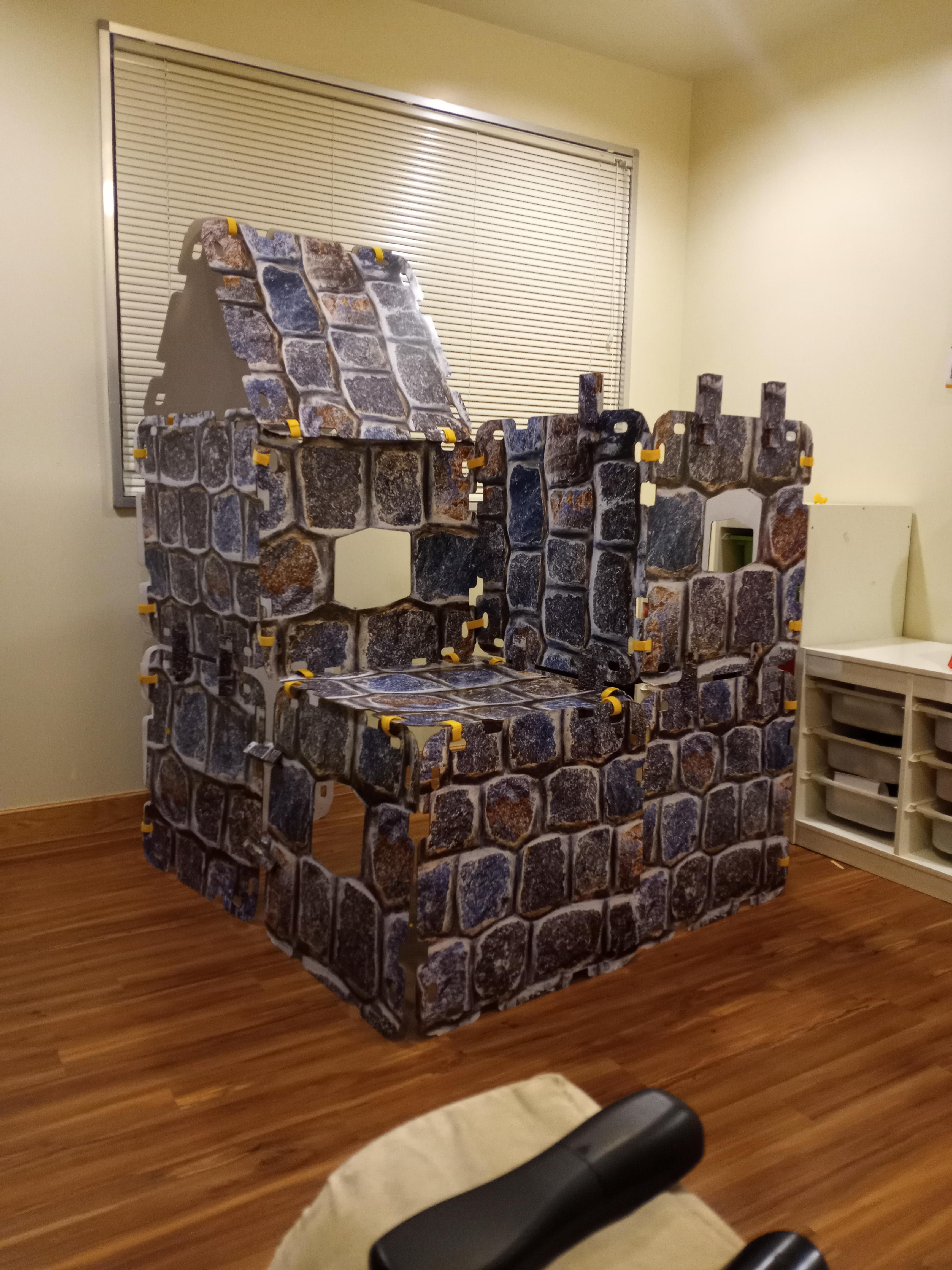 Amazon.com: Magic Cabin Fantasy Castle Building Set (16Piece Set ...