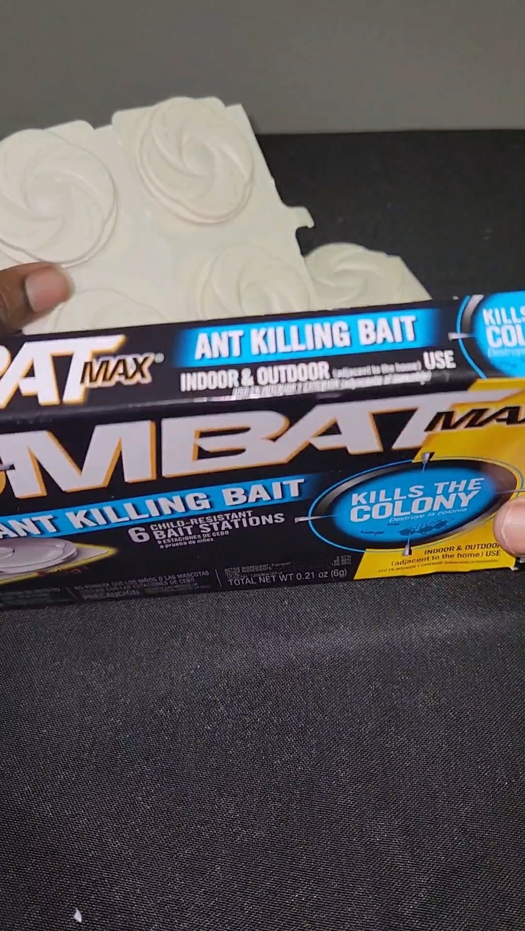 Watch REVIEW!! Combat Max Ant Killing Bait Stations In/Outdoor on ...