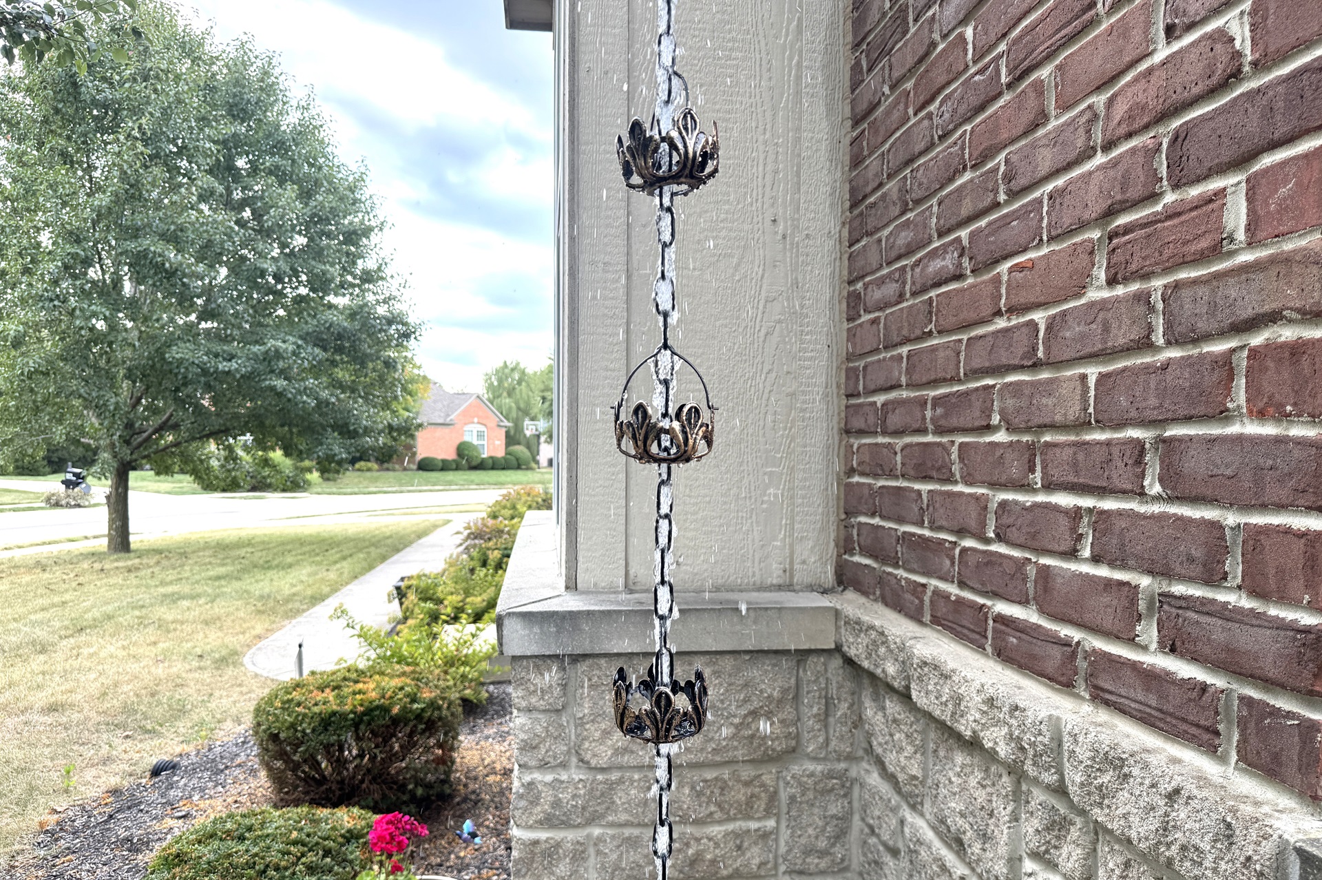 Rain Chains 8.5FT Copper Colored Rain Chain With Lily Cups | Rust ...