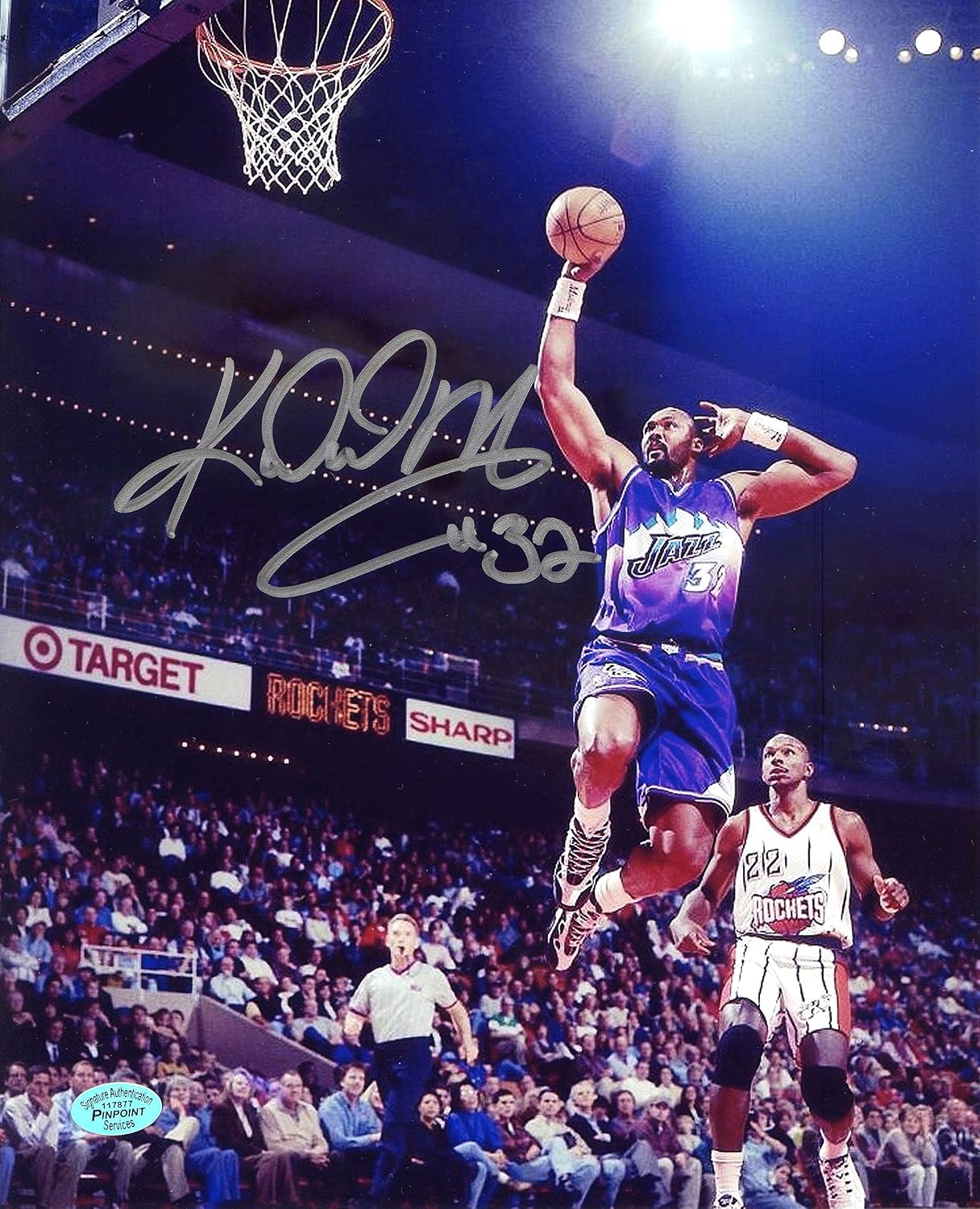 Karl Malone Utah Jazz Signed Autographed 8" x 10" Mailman Dunk Photo at ...
