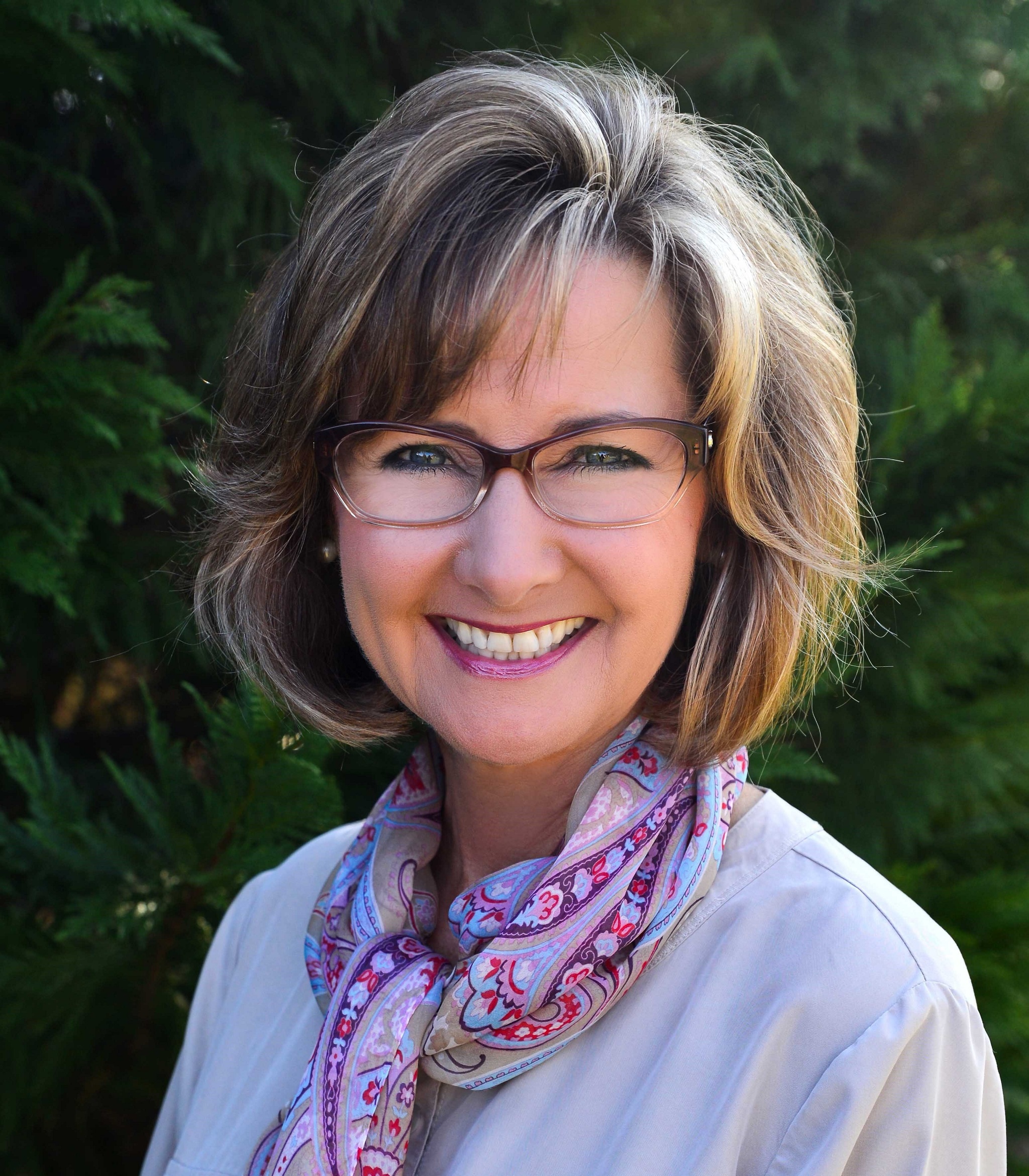 Amazon.com: Lisa Stilwell: books, biography, latest update