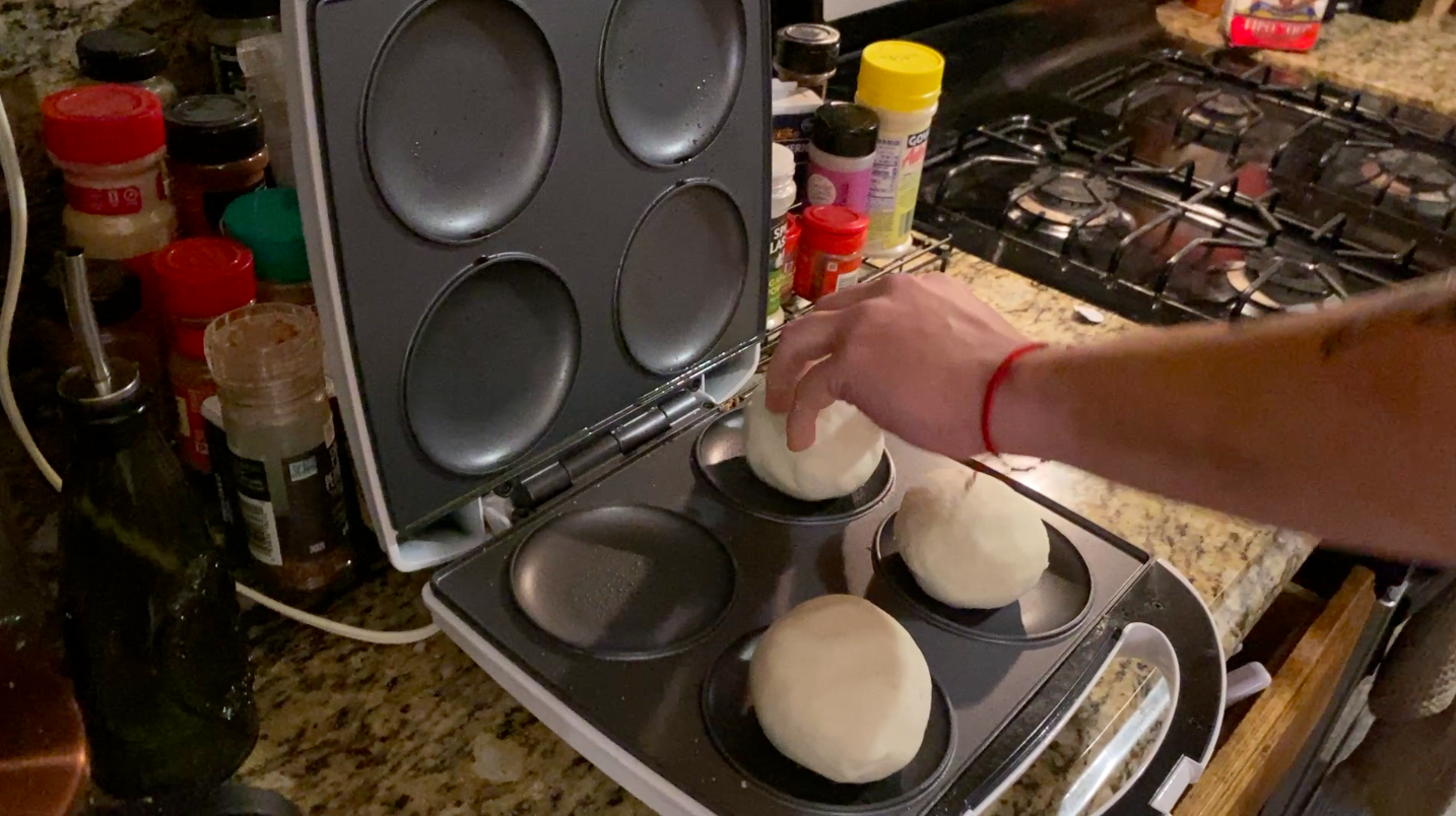 Watch Arepa Maker Review on Amazon Live