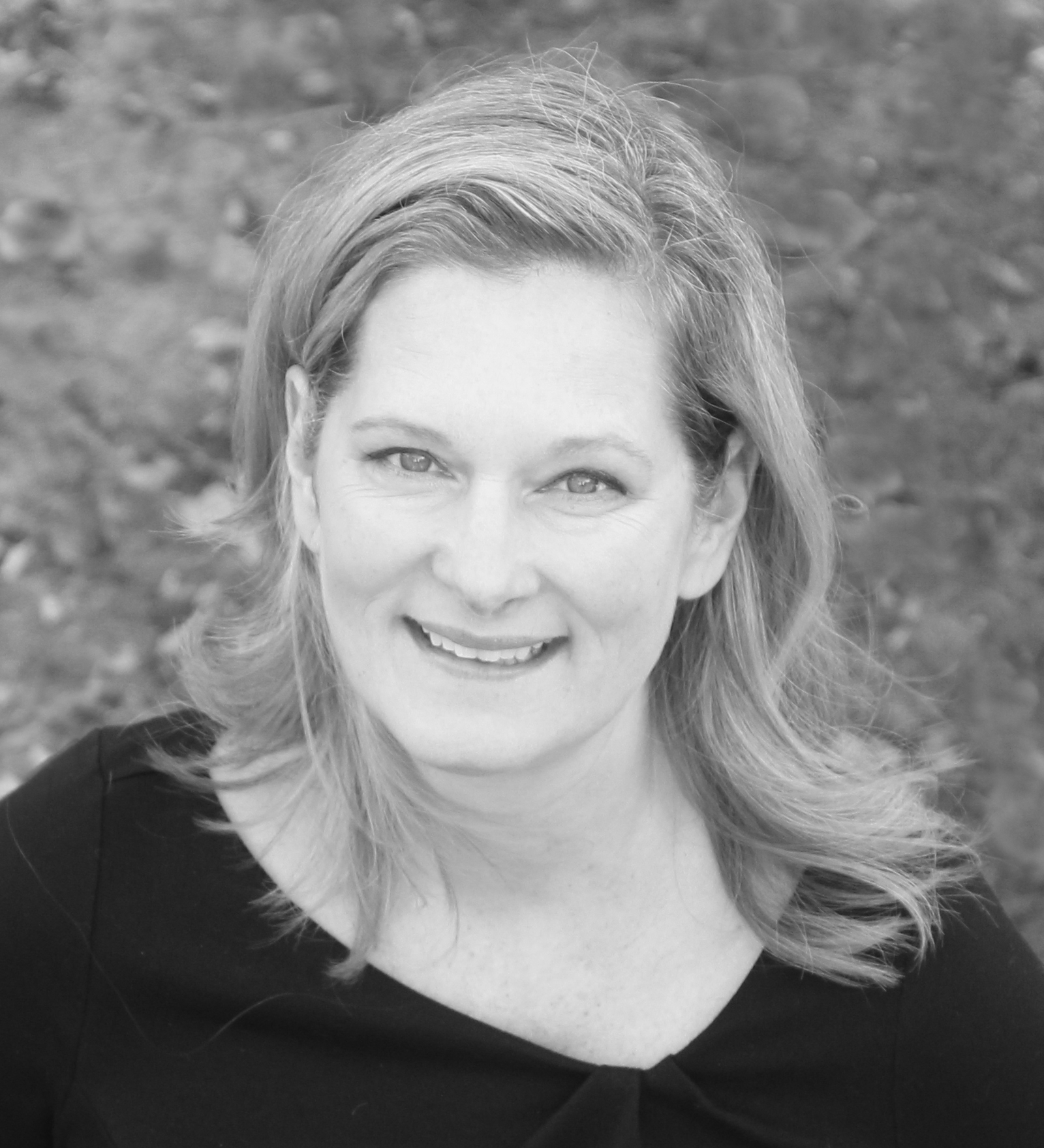 Amazon.com: Jenny Hall: books, biography, latest update