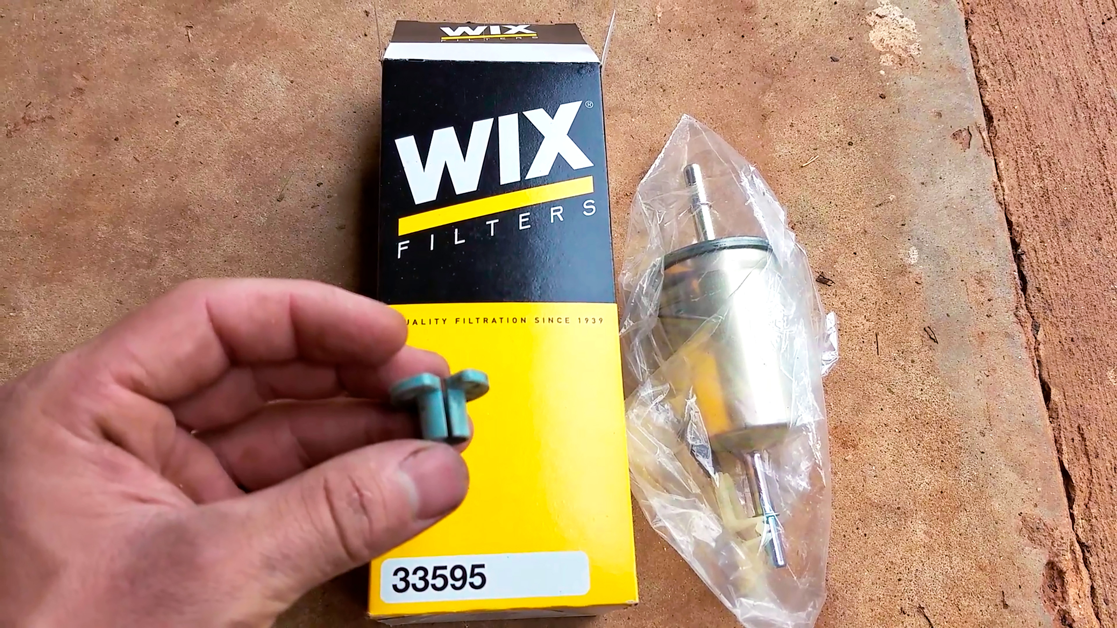 Watch WIX Filters 33595 Ford Ranger Fuel Filter on Amazon Live