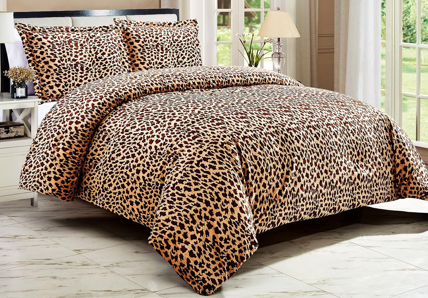Amazon.com: Masterplay 3 Piece King Size Bed Safari Leopard Comforter ...