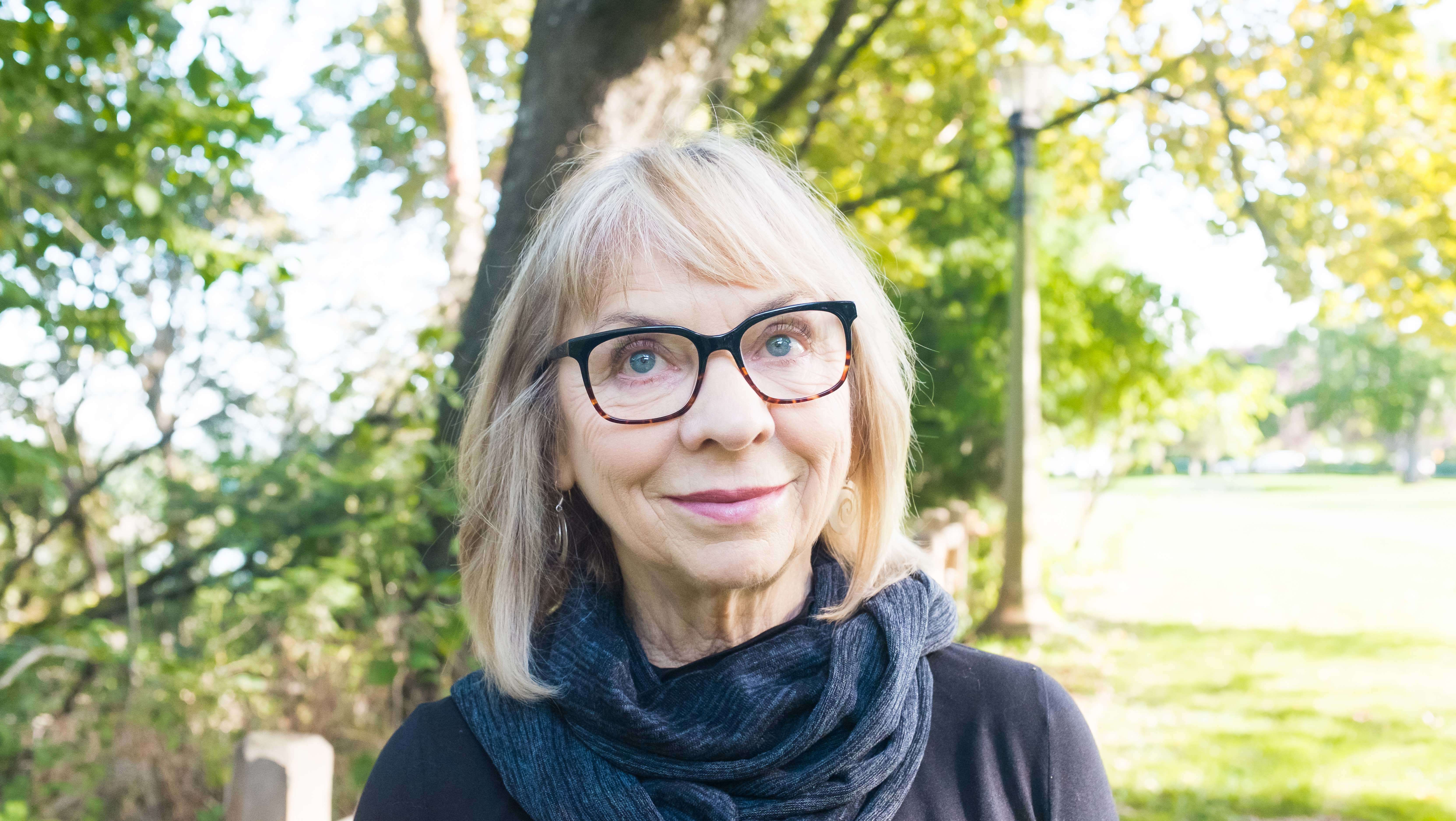 Amazon.de: Patricia J. Robinson: books, biography, latest update