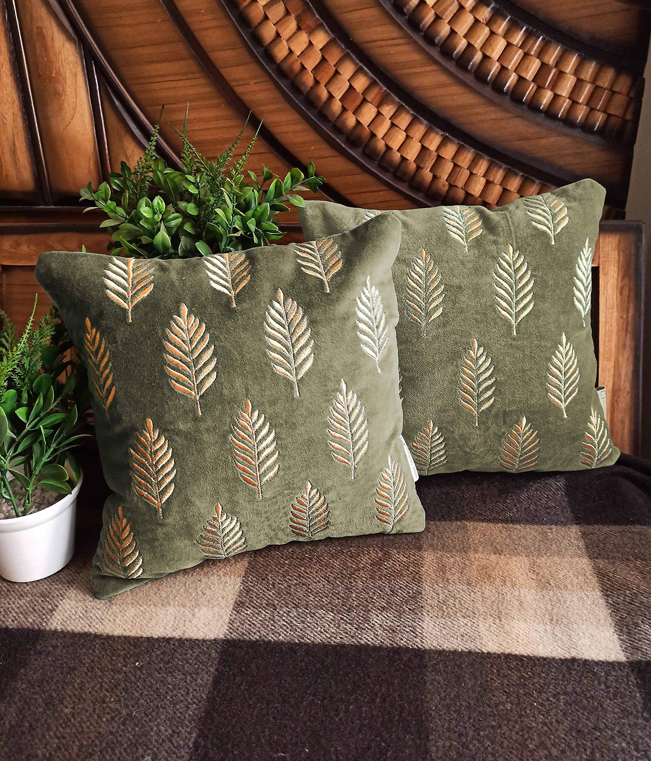 Buy TRENDING HOME COLLECTION Car Small Cushion Cover with Booti Zari ...