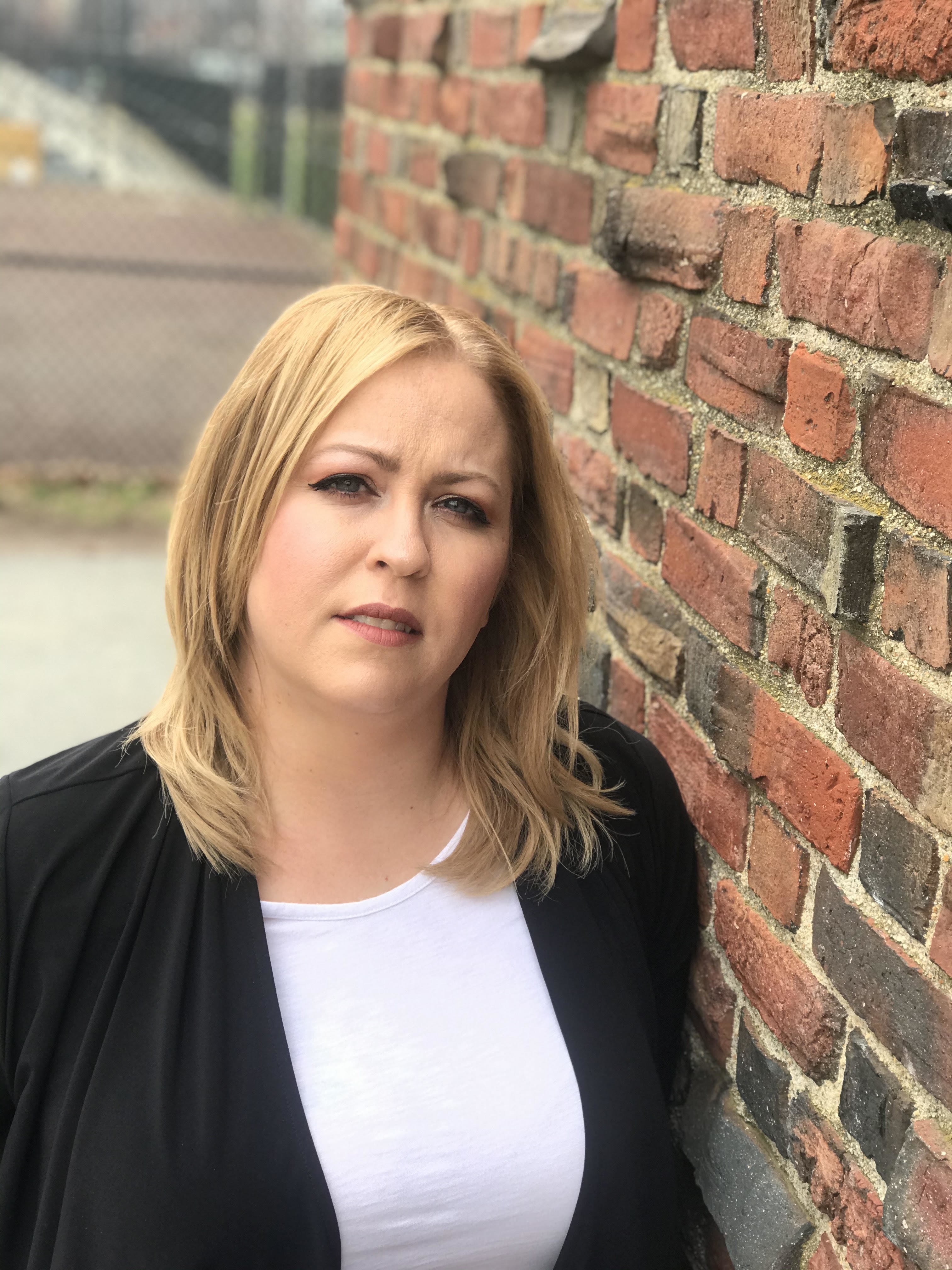 Amazon.com: Lisa Libby: books, biography, latest update