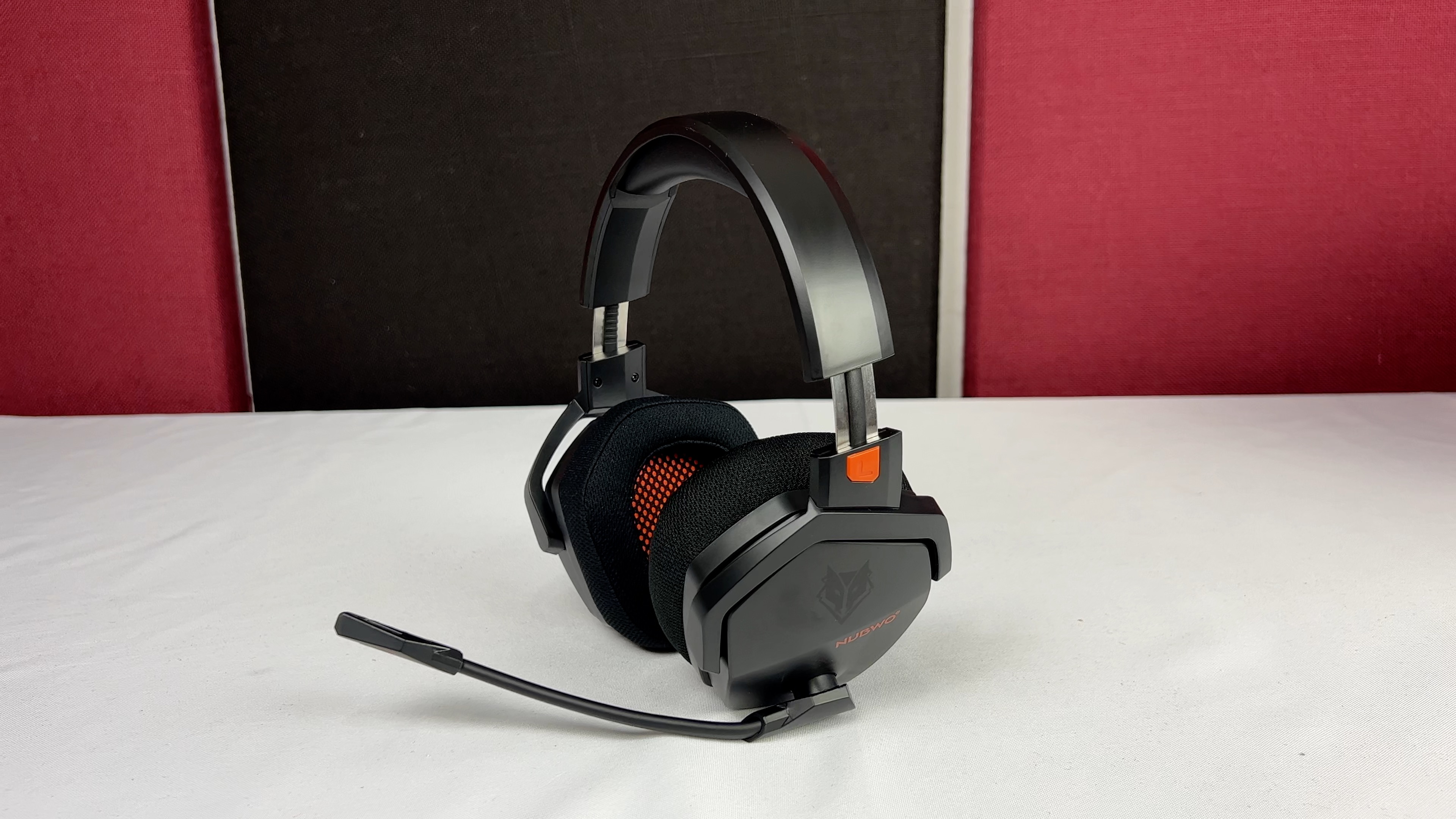 Watch NUBWO G06 Wireless Gaming Headset with Microphone Review on ...