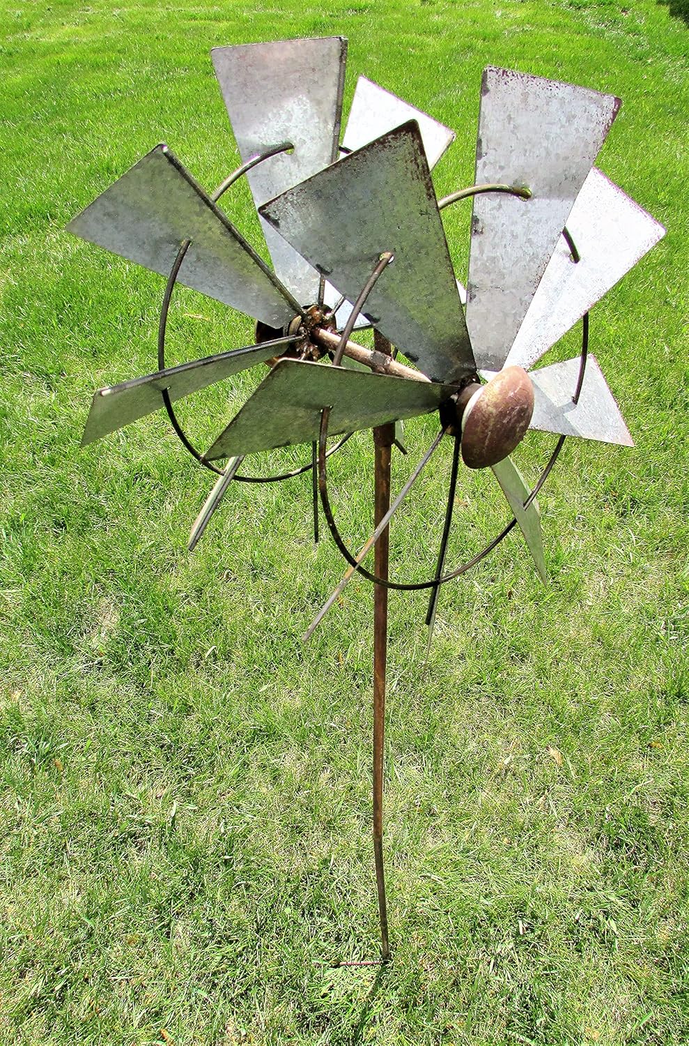 Amazon.com: Metal Double Spinner Square Blades Yard Garden Stake ...