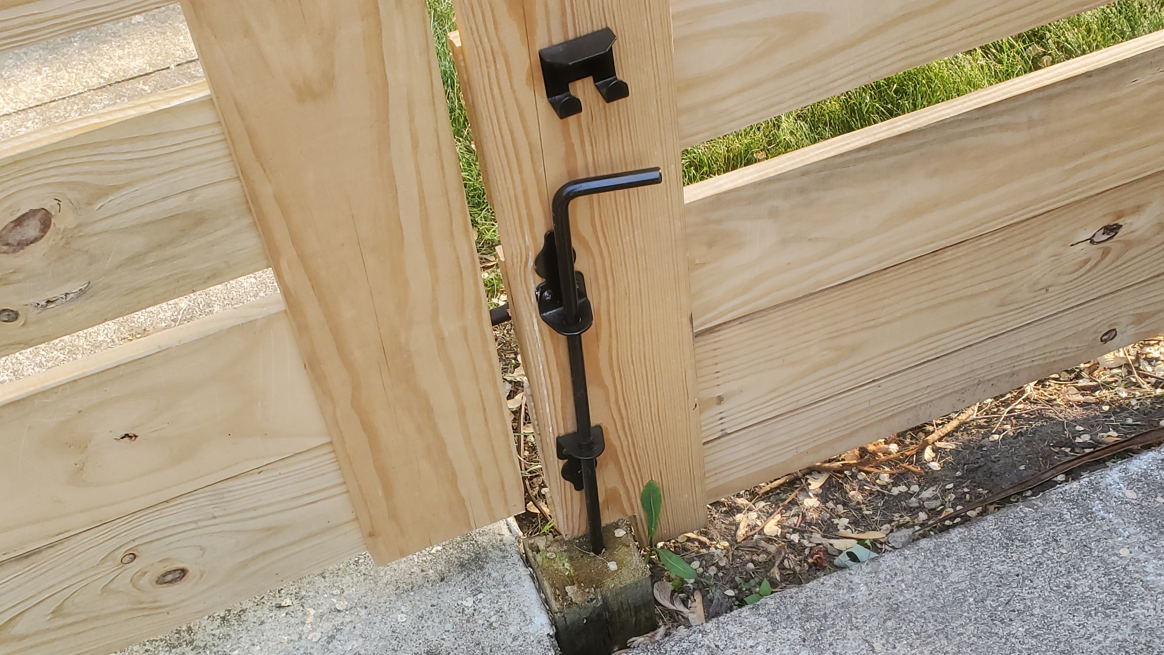 Watch Honest review of Heavy Duty Drop Rod Gate Stopper on Amazon Live