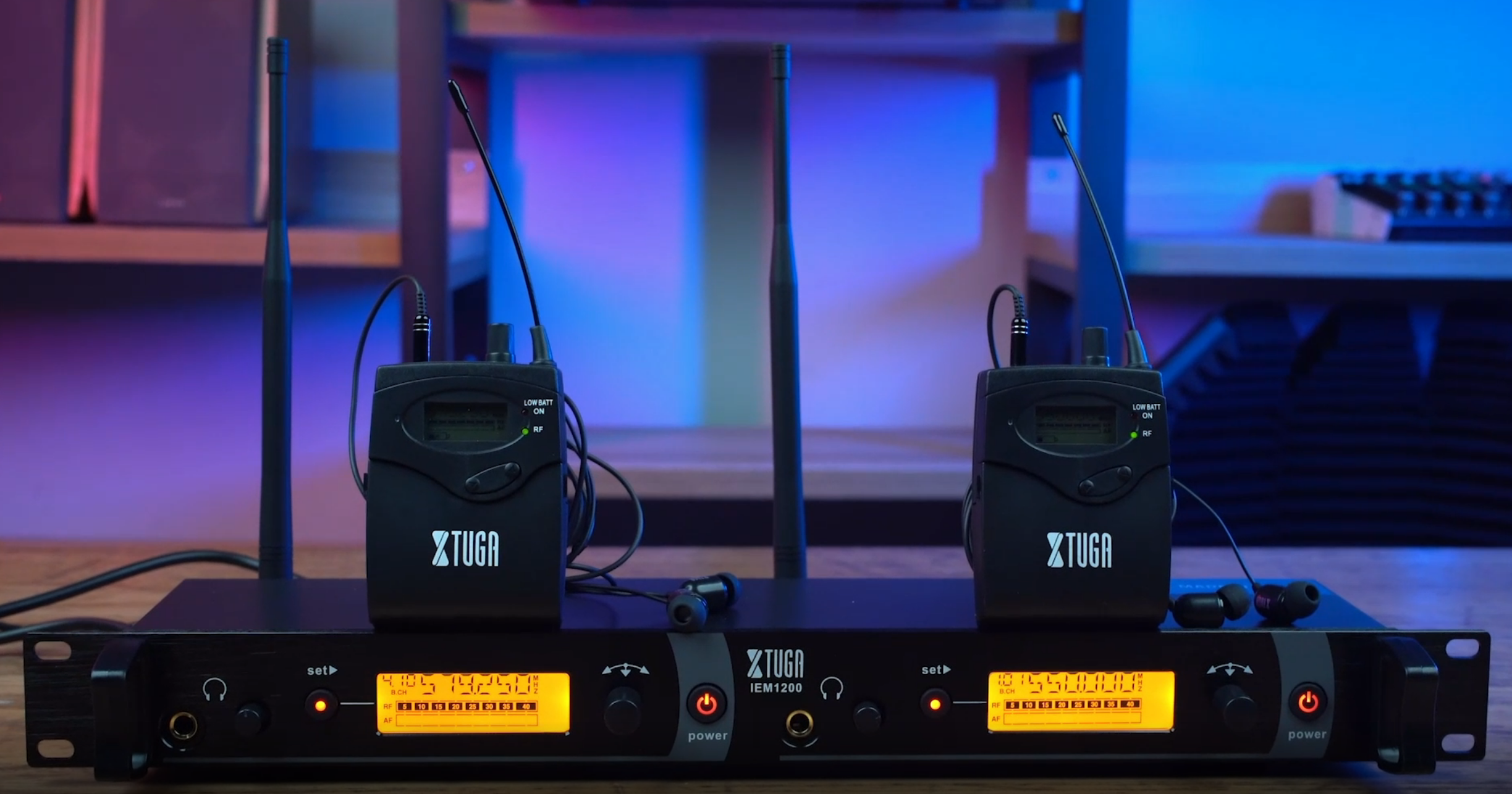 Bodypack Receiver IEM XTUGA Wireless In-Ear Monitor (IEM) System - Mono ...