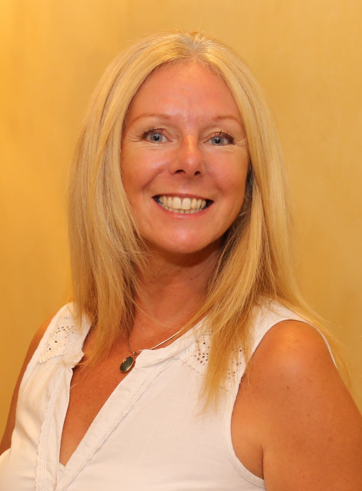 Amazon.co.uk: Janey Travis: books, biography, latest update