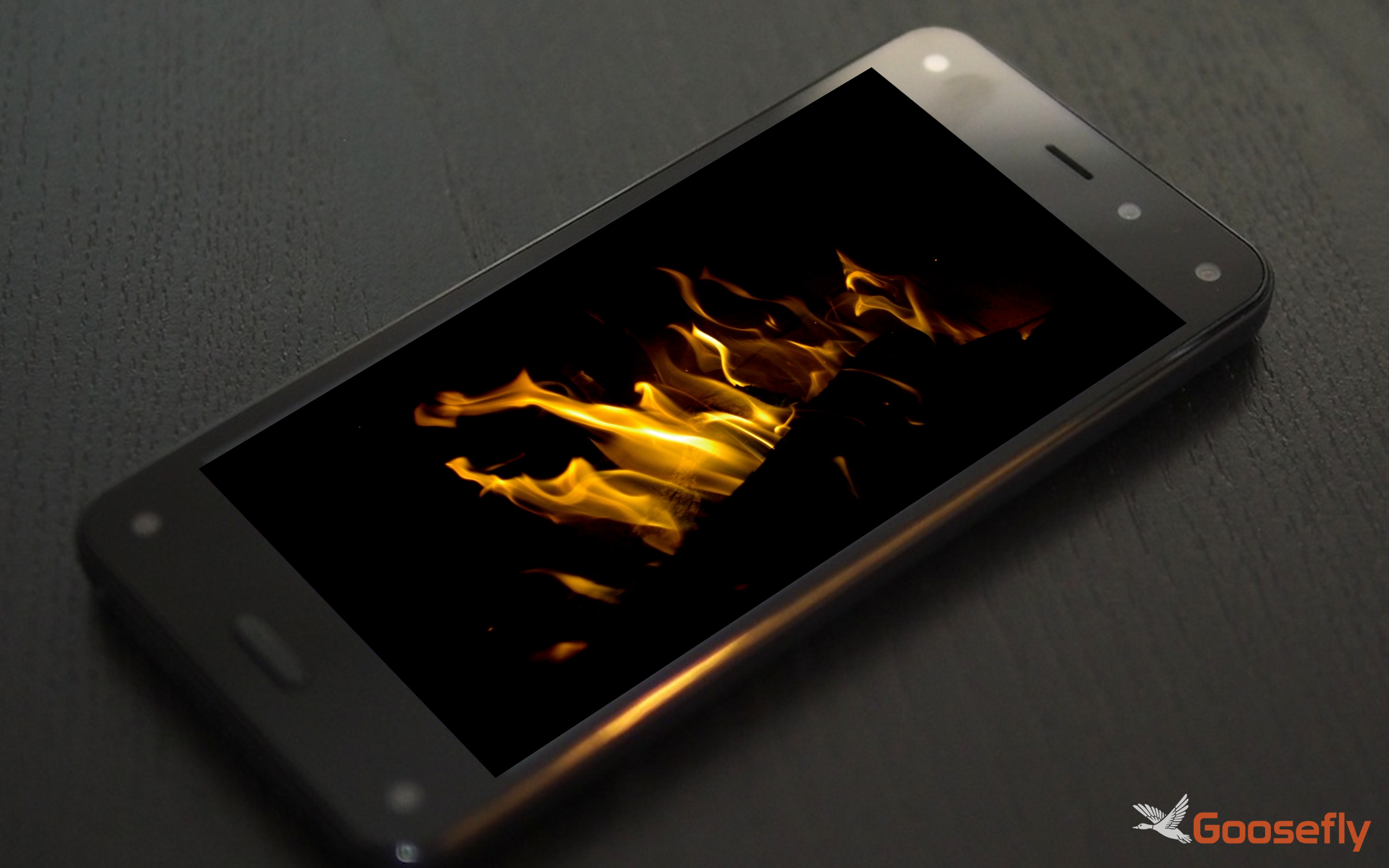 Dark Fireplace HD FREE - Enjoy the winter Christmas holidays with hot ...