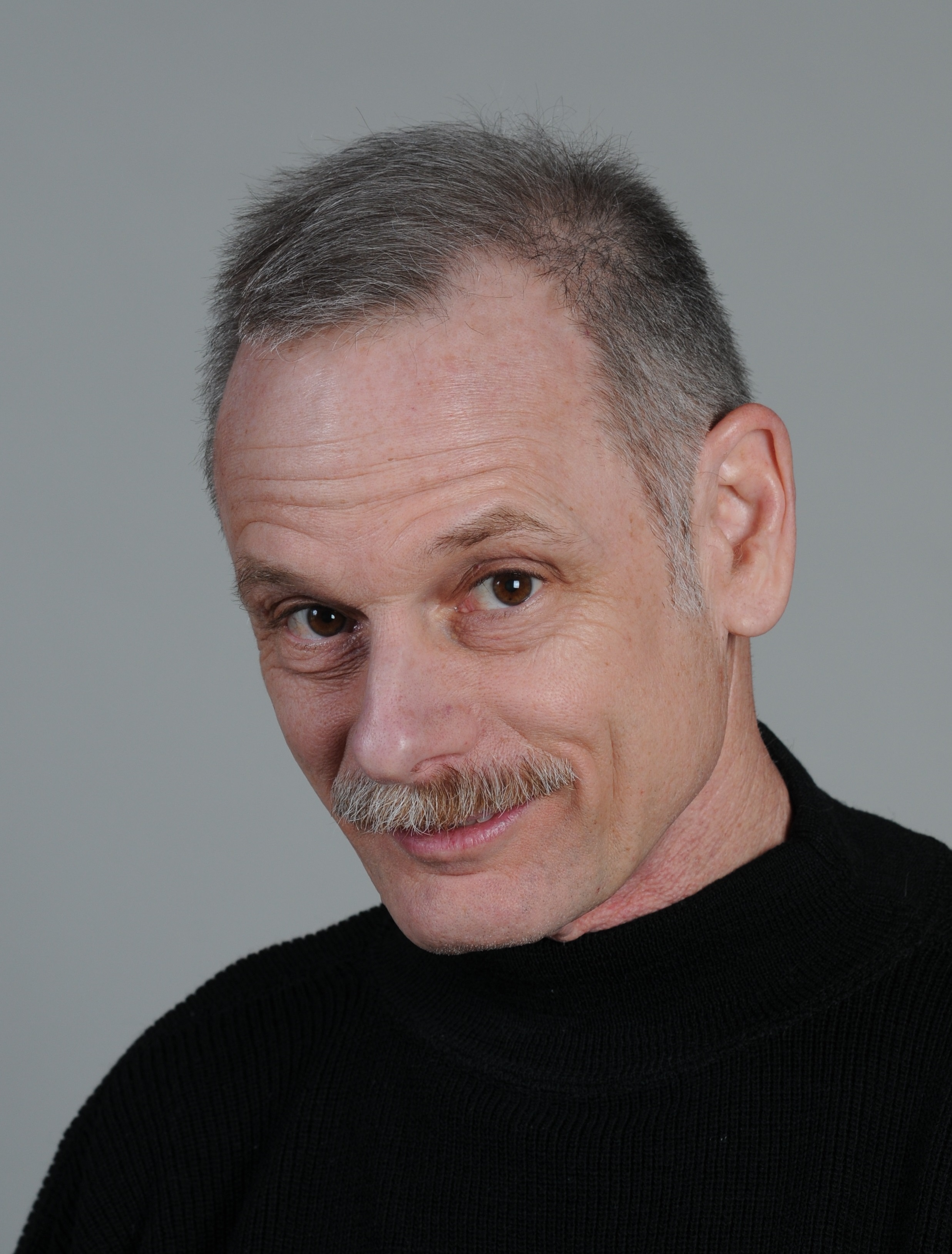 Amazon.com: Gary Henry: books, biography, latest update