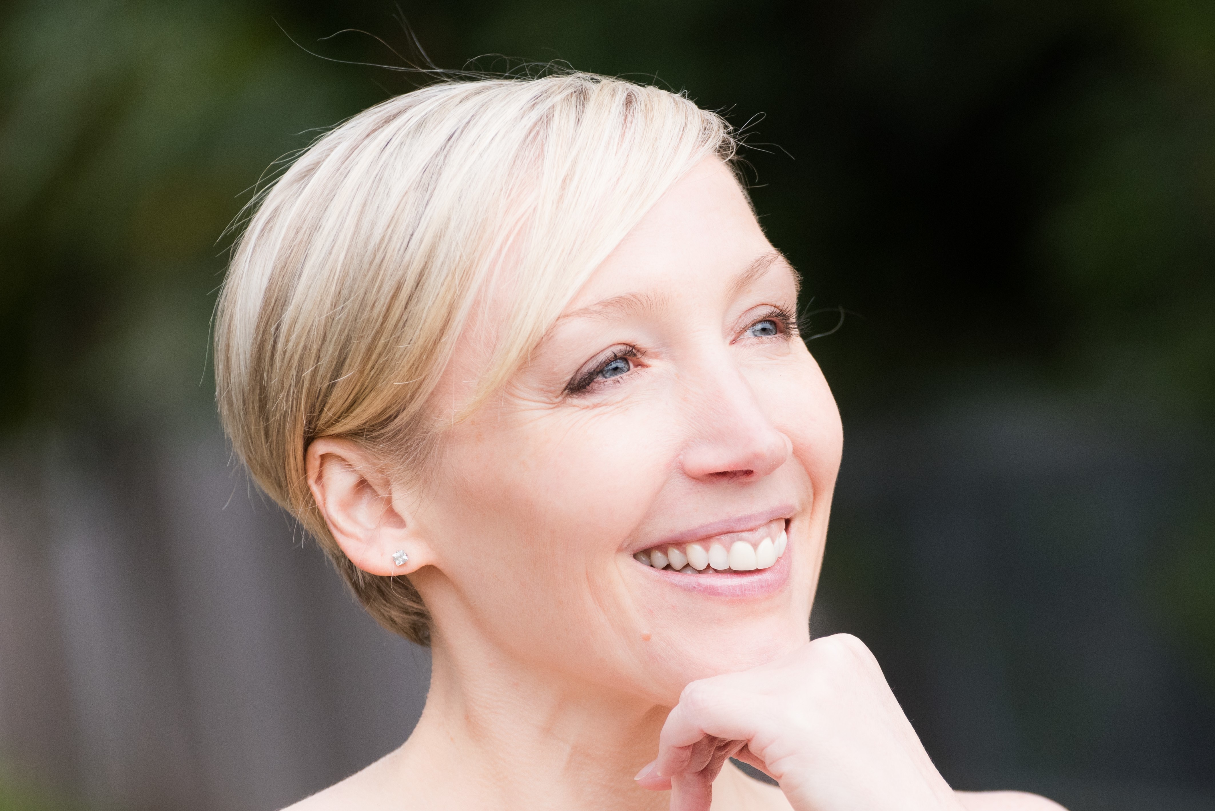 Amazon.ca: Julie Flynn: books, biography, latest update