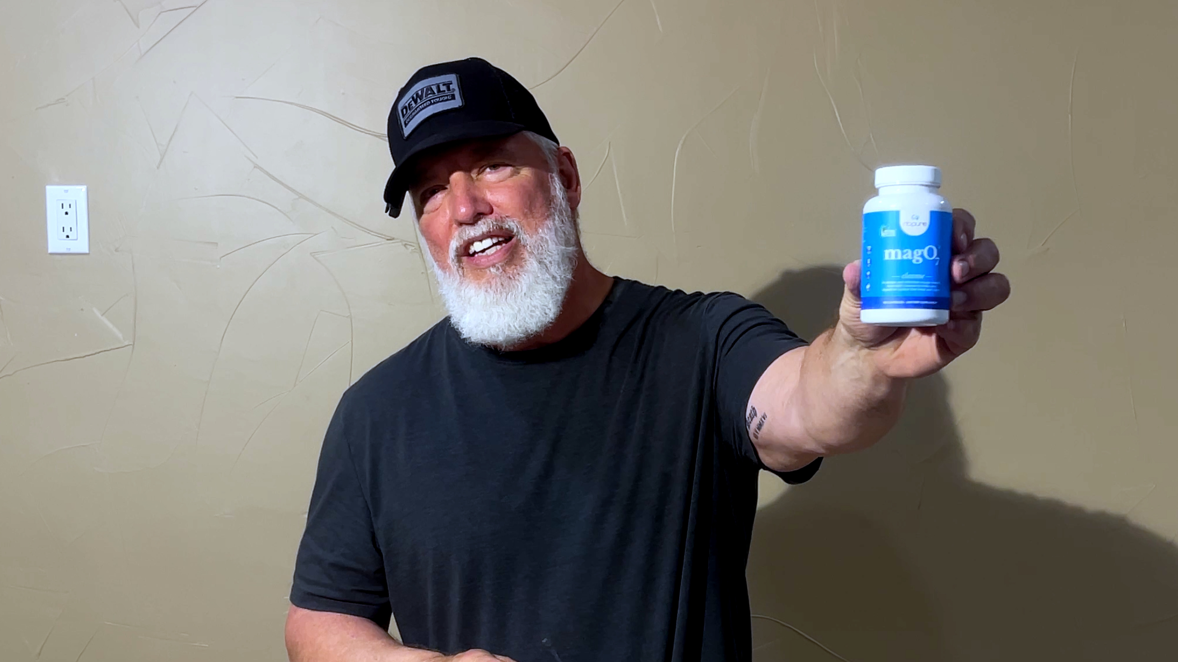 Watch Full Review on Mag07, Check It Out! on Amazon Live