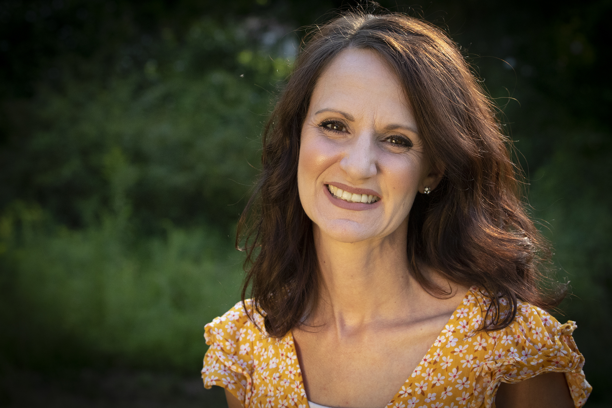 Amazon.com: Karen DeBeus: books, biography, latest update