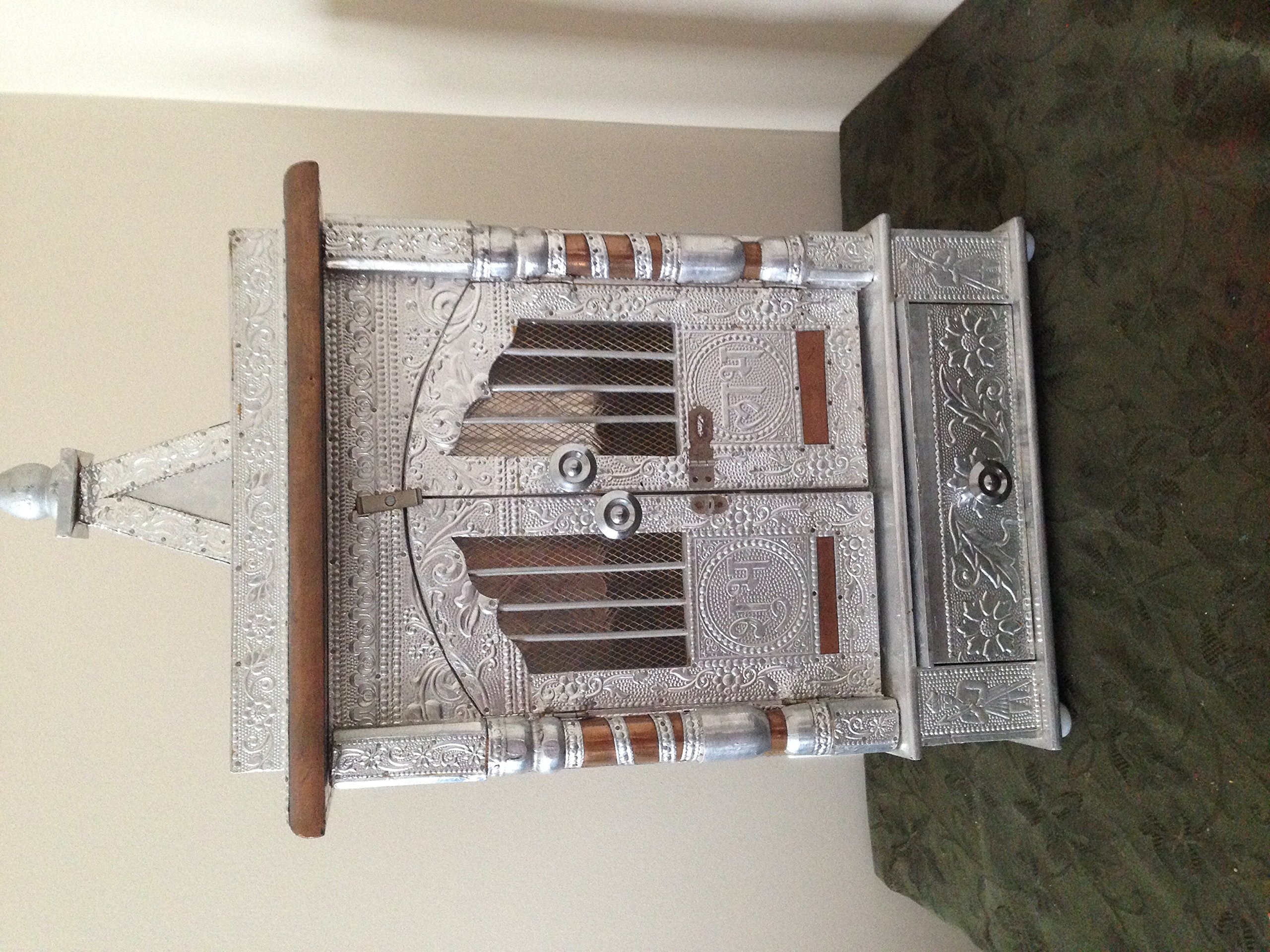 Buy bombayjewel Small Hindu Temples For Daily Rituals 24" Shrine Altar ...