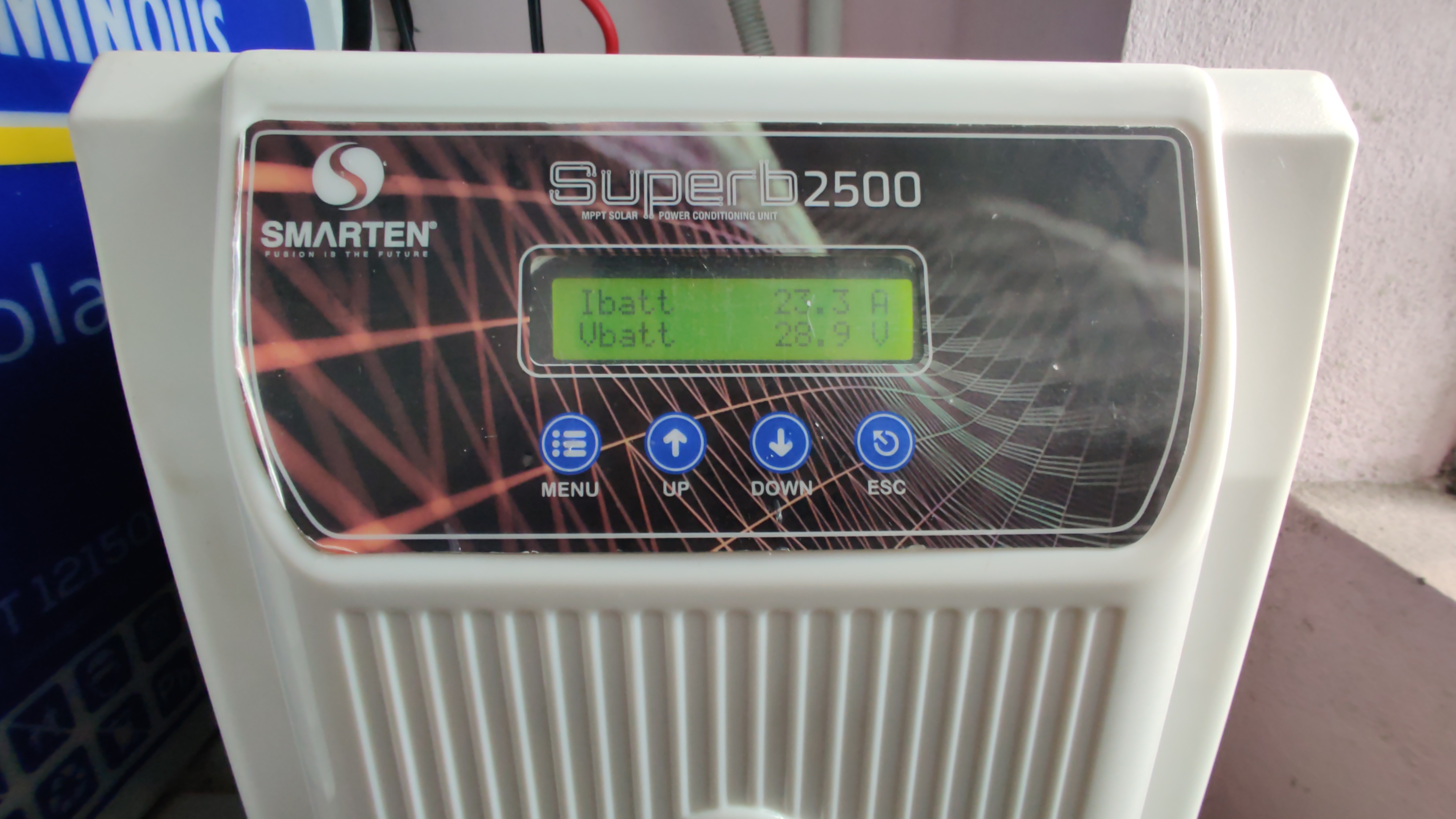 Smarten Superb 2500Va 2.5Kva 24 V 50 A Mppt Solar Pcu Inverter (White ...