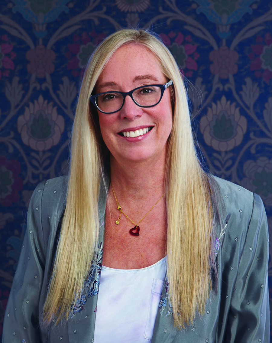 Amazon.co.uk: Elizabeth Carpenter: books, biography, latest update