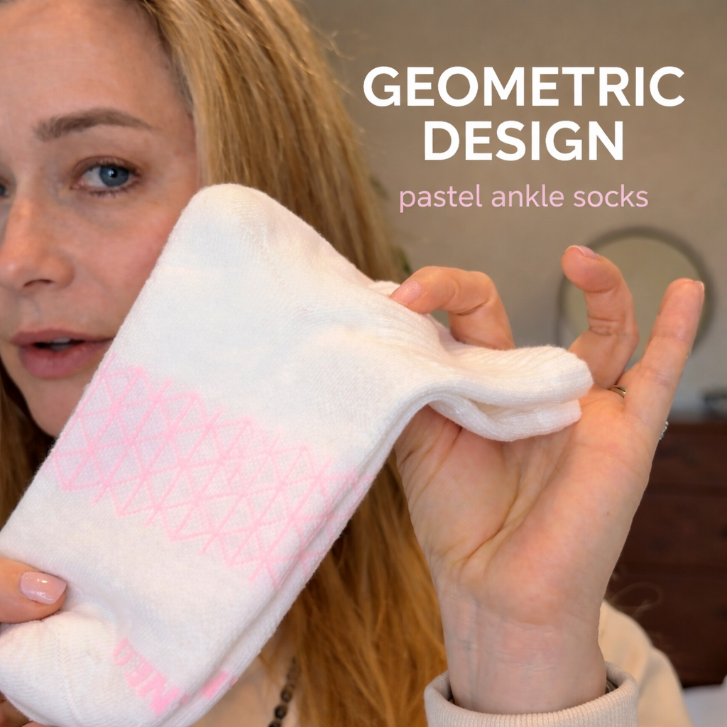 Watch Geometric Ankle Socks Review | Pattern & Design Close-Up on ...