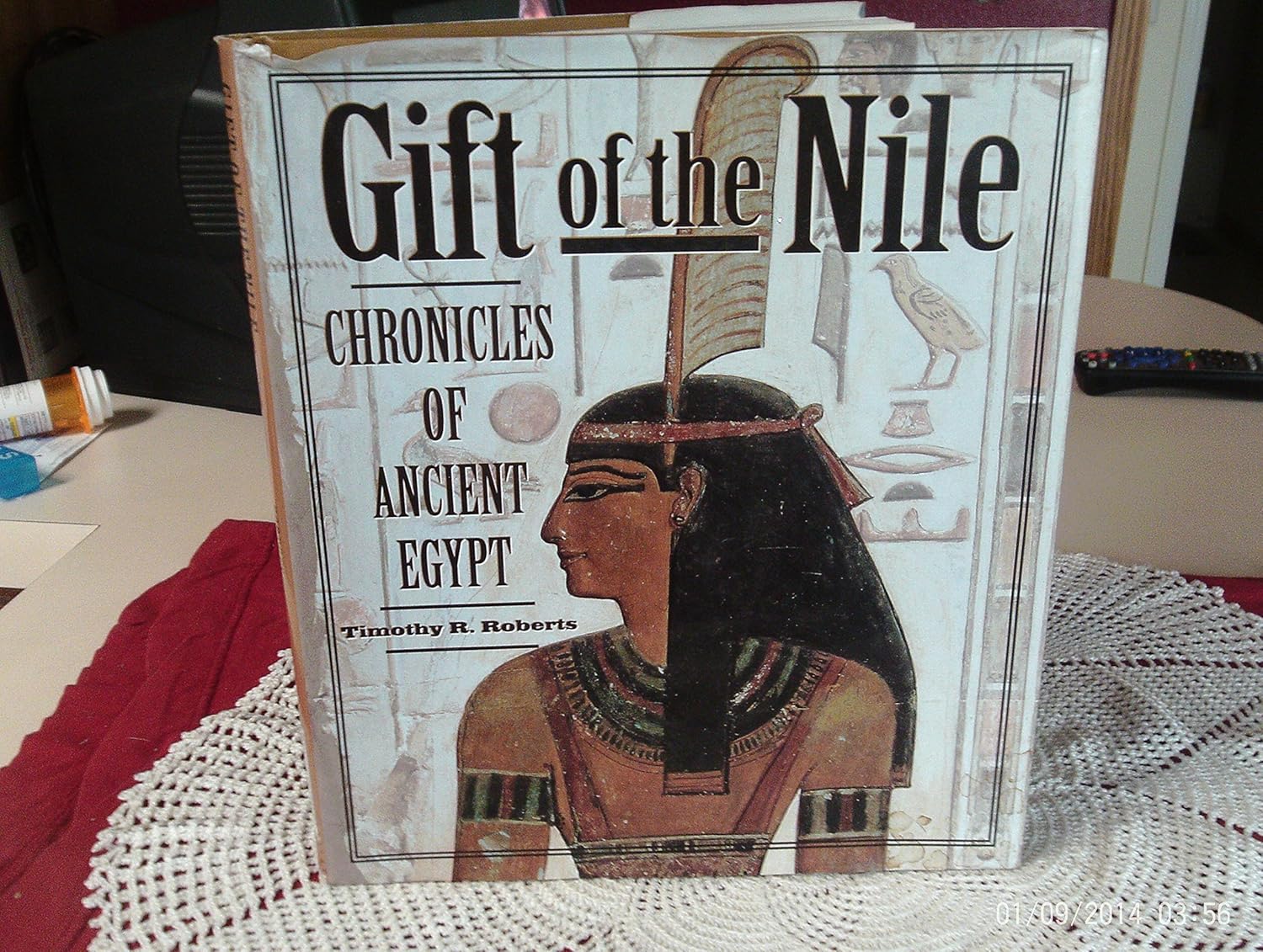 Gift of the Nile: Chronicles of Ancient Egypt: Roberts, Timothy Roland ...