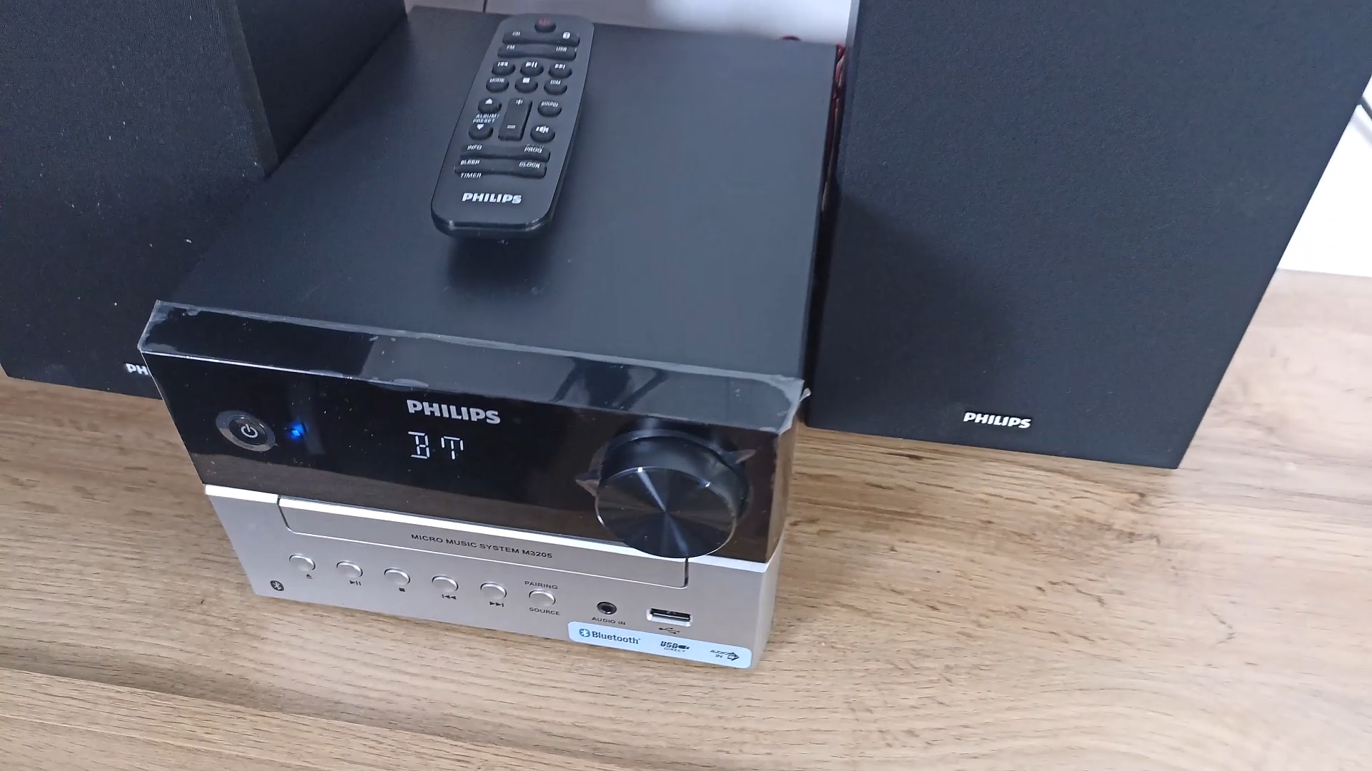 Watch PHILIPS Bluetooth Stereo System - Quick Demo and Review on Amazon ...
