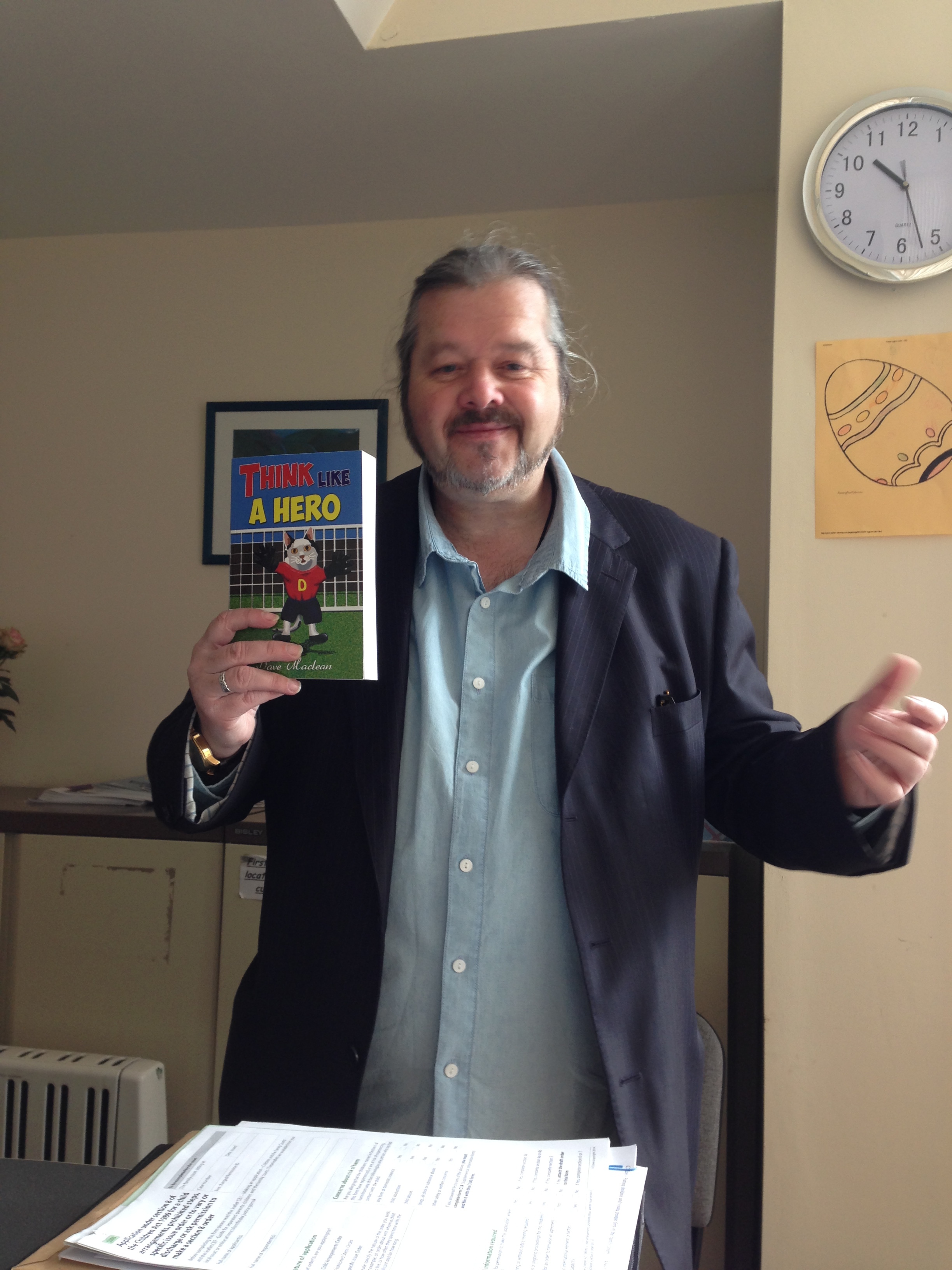 Amazon.co.uk: Dave MacLean: books, biography, latest update