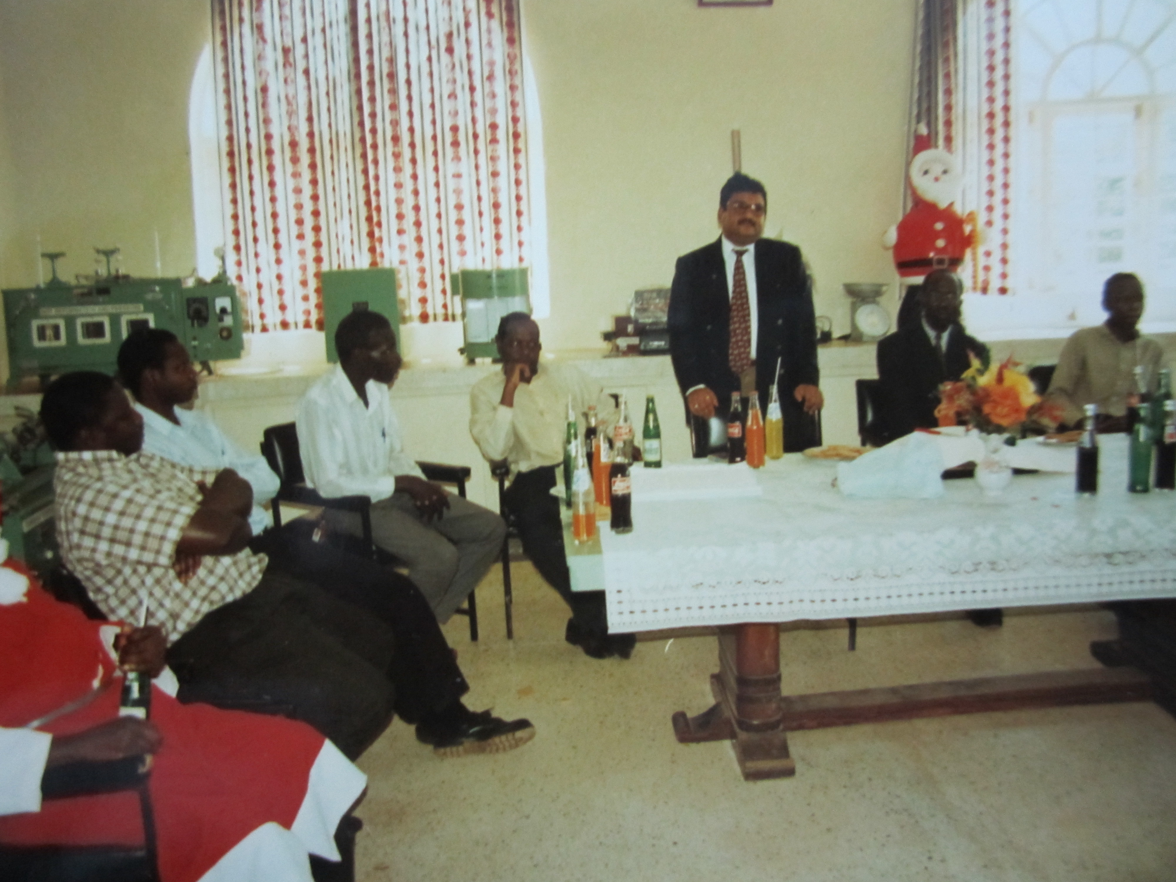 Amazon.com.br: Rajesh Rampal: livros, biografia, última atualização