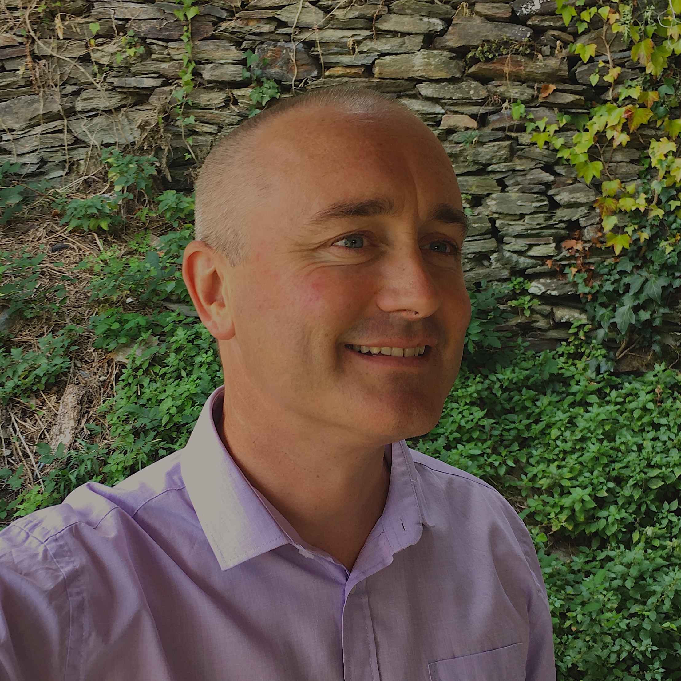 Amazon.com: John Fanning: books, biography, latest update