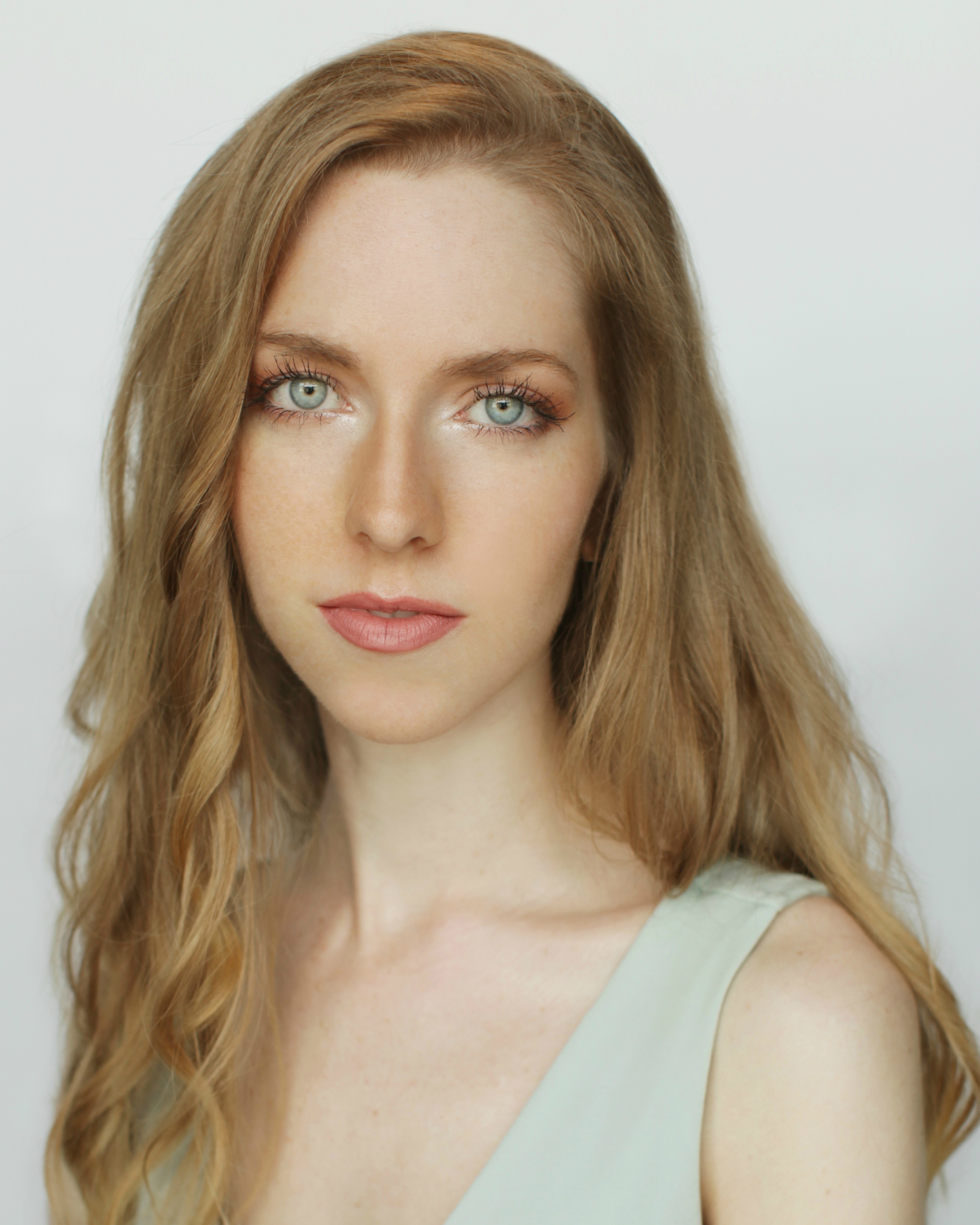 Amazon.com: Sarah Archer: books, biography, latest update