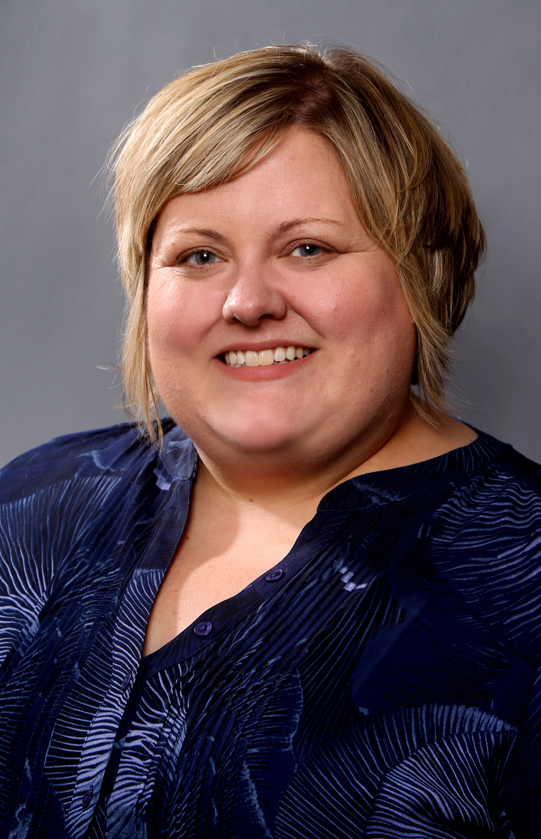 Amazon.com: Jennifer Theiss: books, biography, latest update