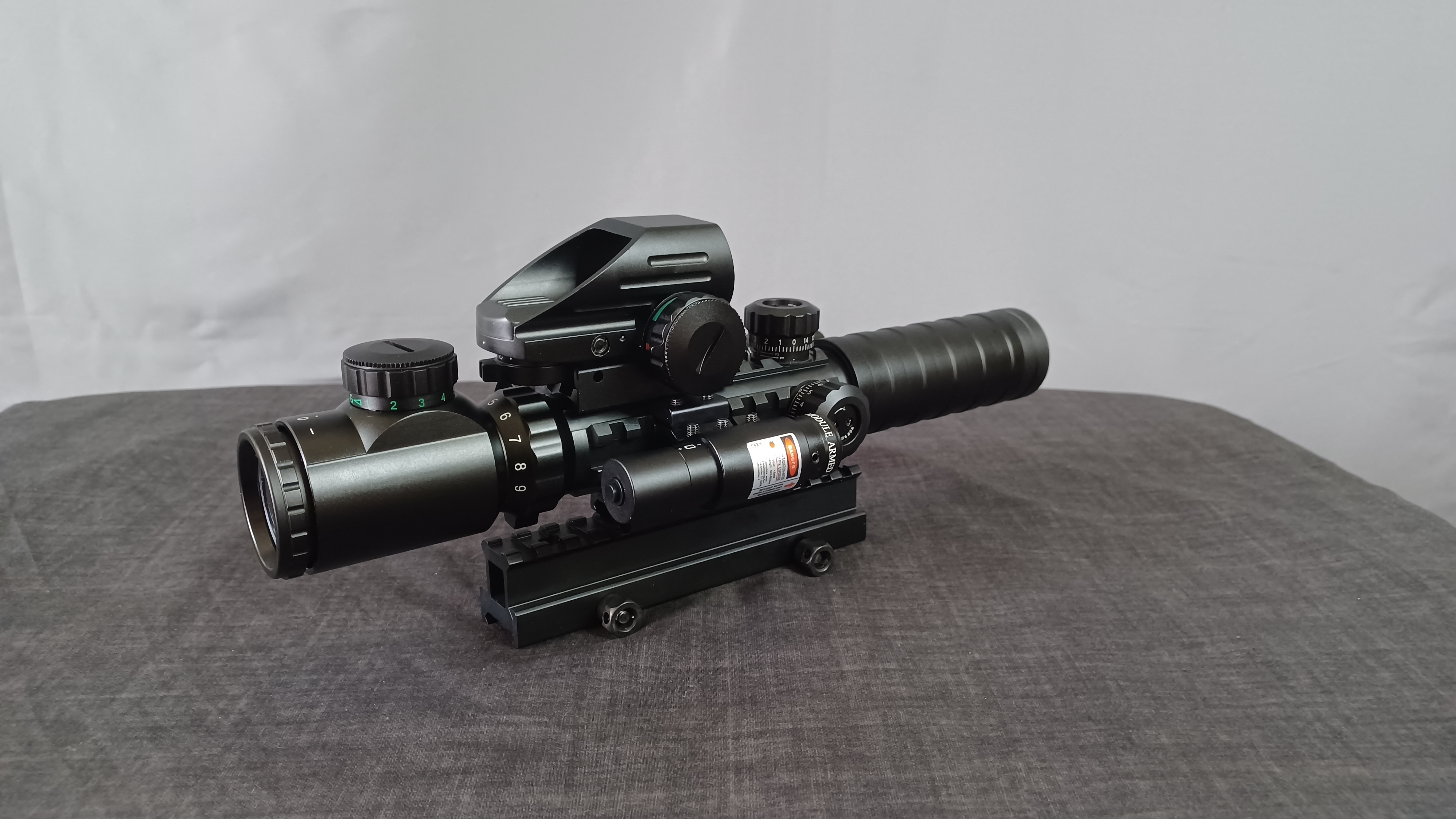 Watch Why You Might Want To Consider This All-In-One Scope on Amazon Live