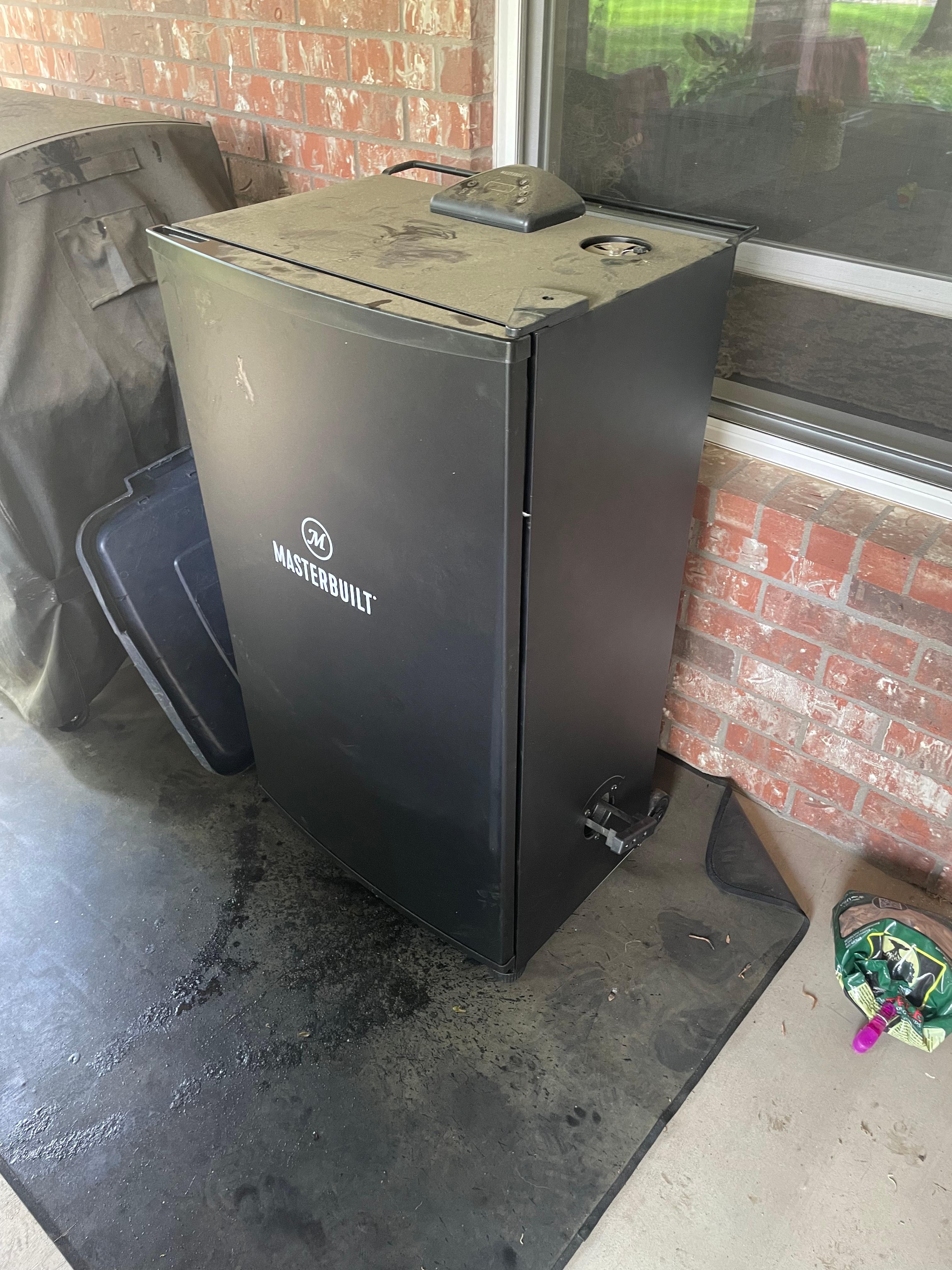 Watch 6 Month Review of Masterbuilt Electric Smoker on Amazon Live
