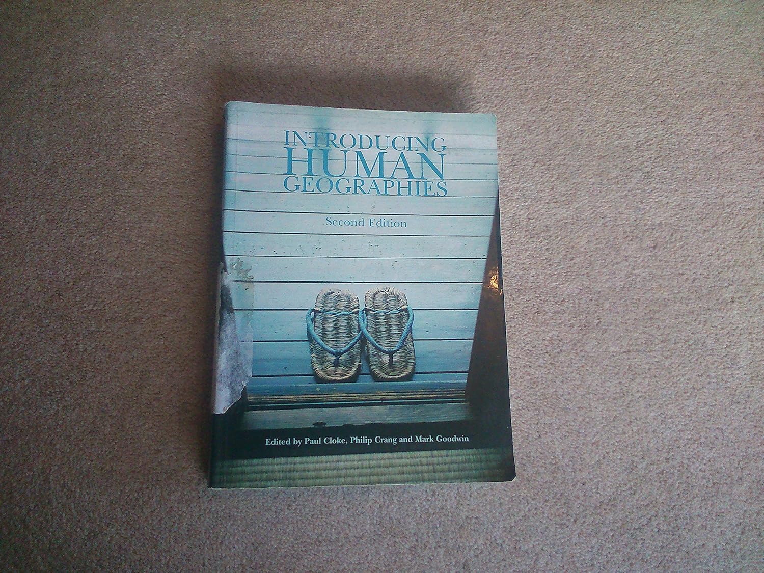 Amazon.com: Introducing Human Geographies: 9780340882764: Cloke, Paul ...