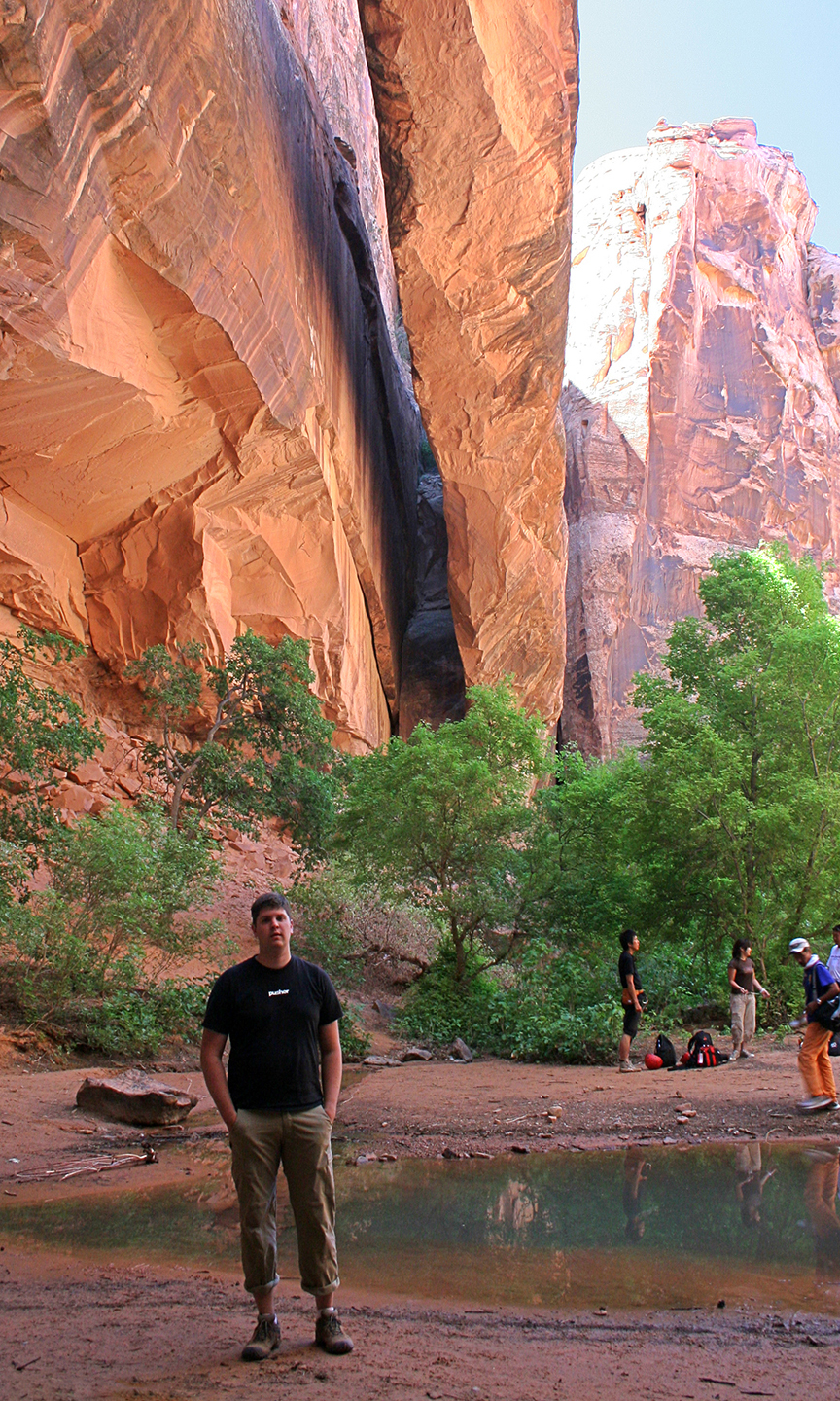 Amazon.com: Tom Reese: books, biography, latest update