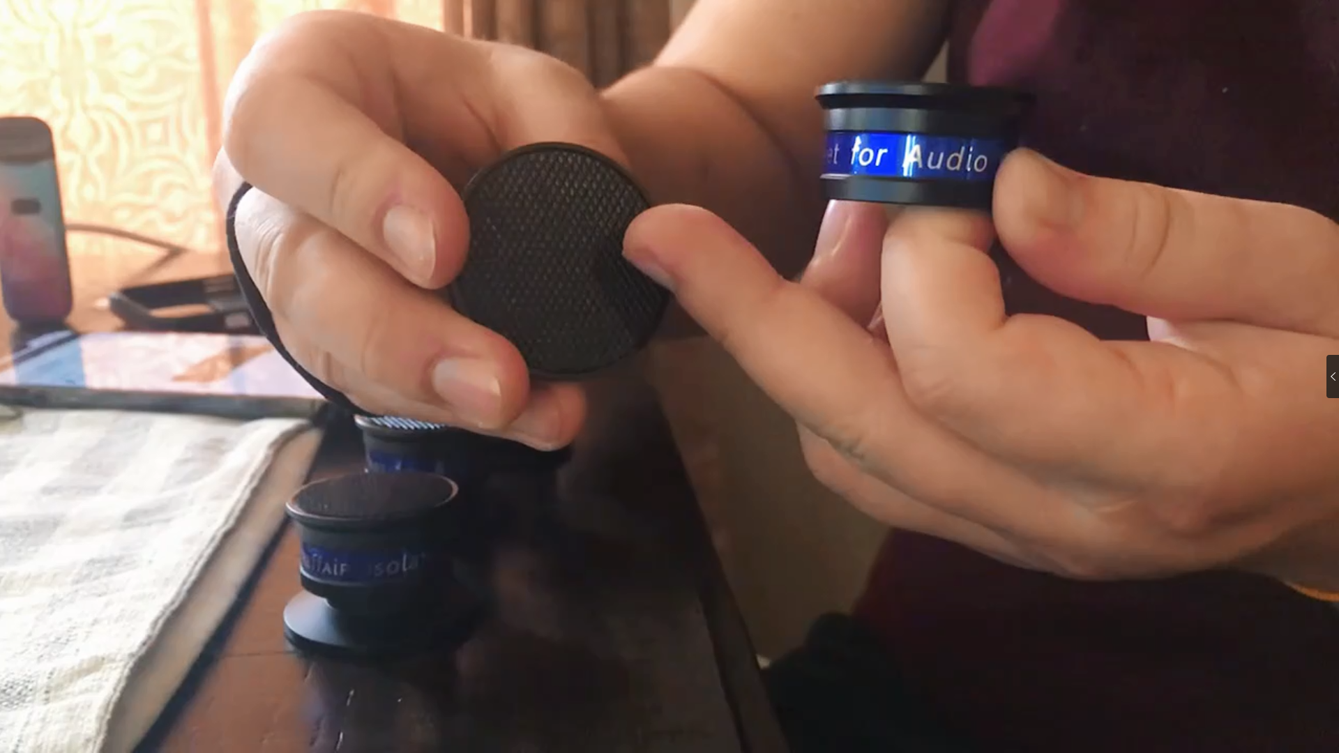 Watch A Stylish Adjustable Non-Slip Subwoofer Vibration Absorber on ...