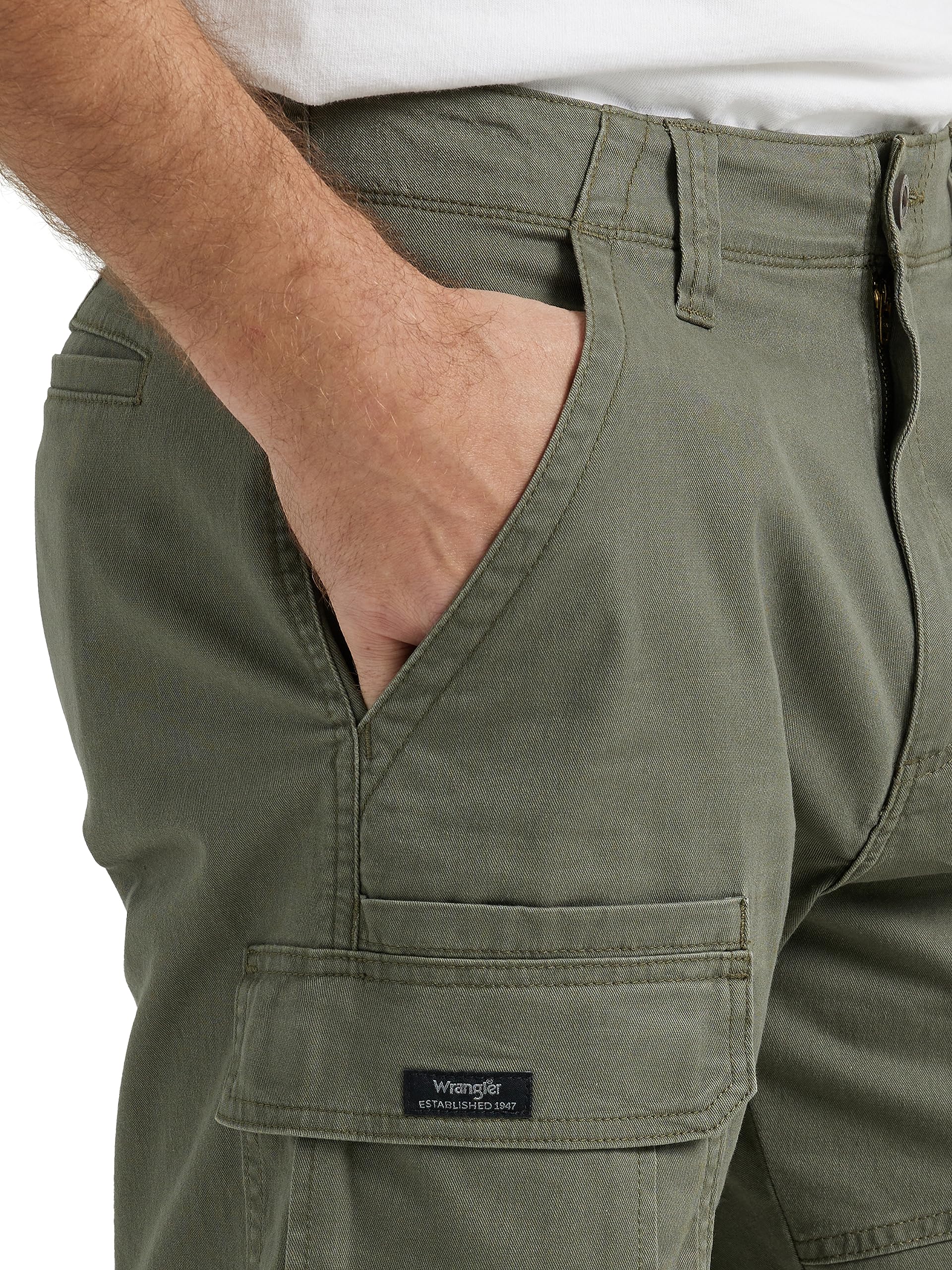 Snapklik.com : Wrangler Authentics Mens Classic Cargo Stretch Short