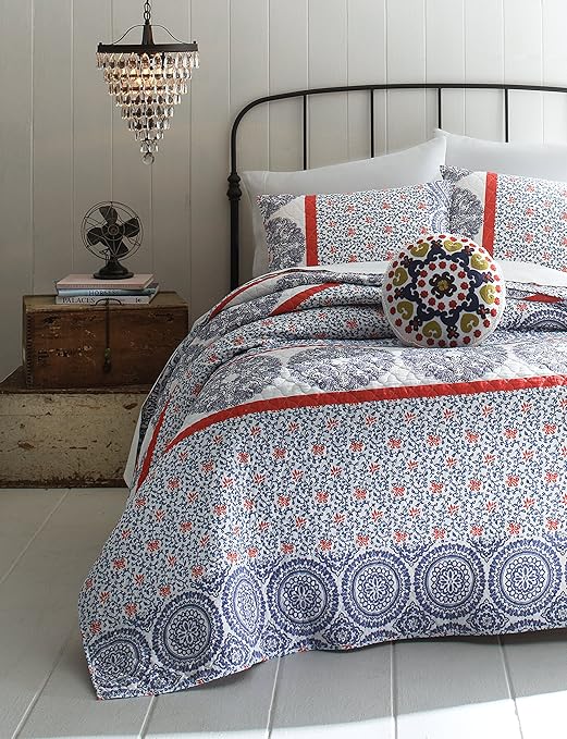 Amazon.com: Jessica Simpson Stripe Quilt, Full/Queen, Blue/Red : Home ...