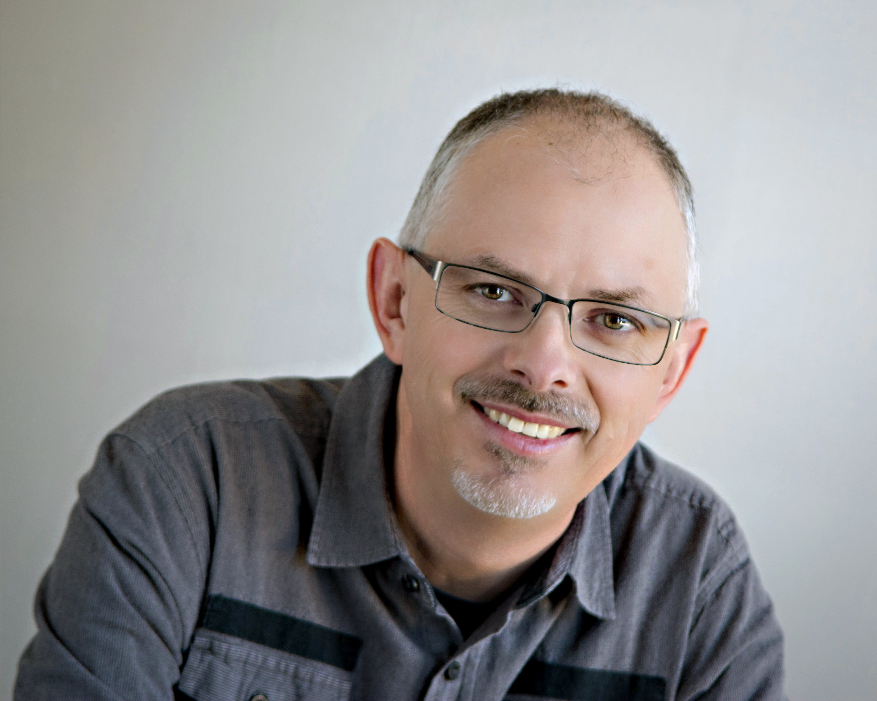 Amazon.com: Steve Sewell: books, biography, latest update