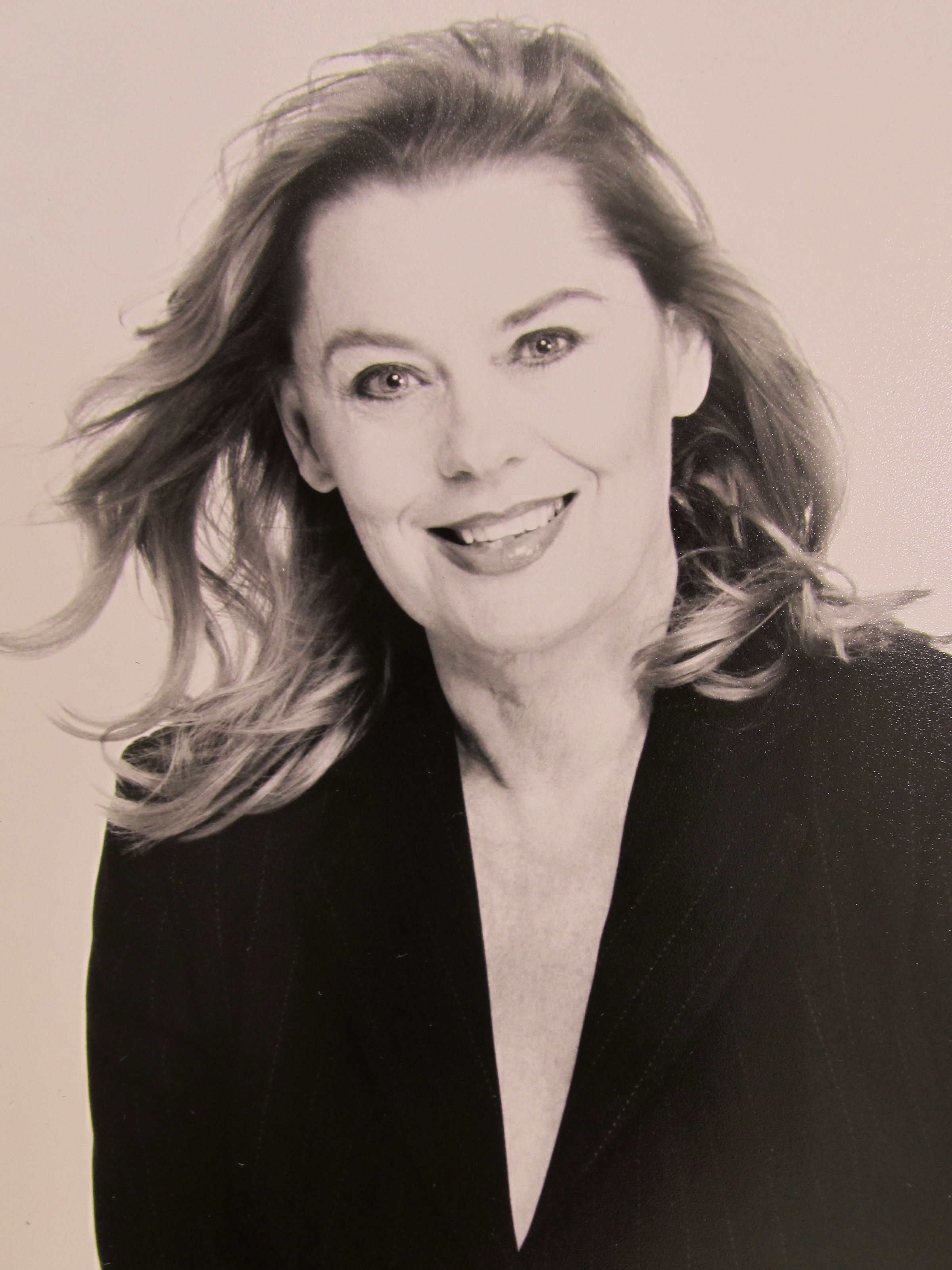 Amazon.com: Laura Kennedy: books, biography, latest update