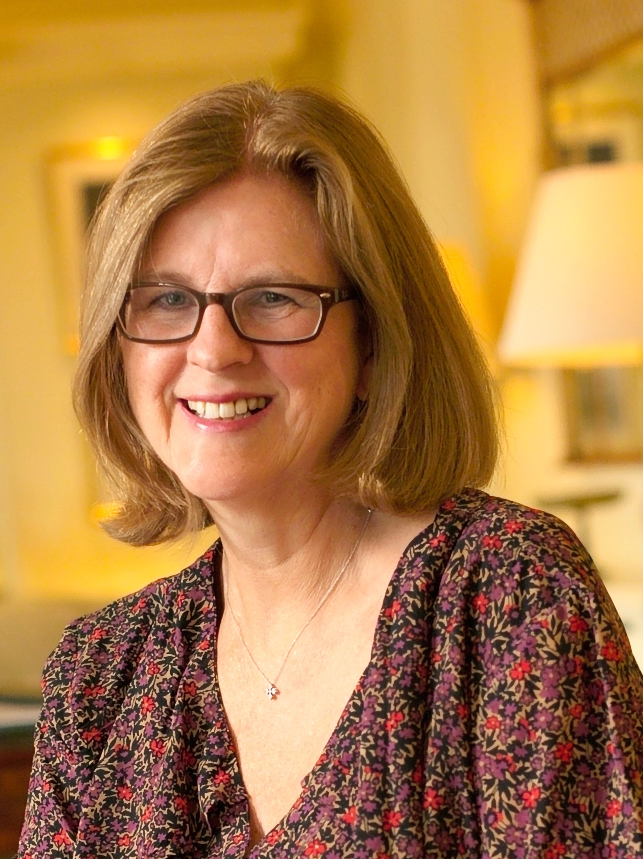 Sharon Bowers's Instagram, Twitter & Facebook on IDCrawl