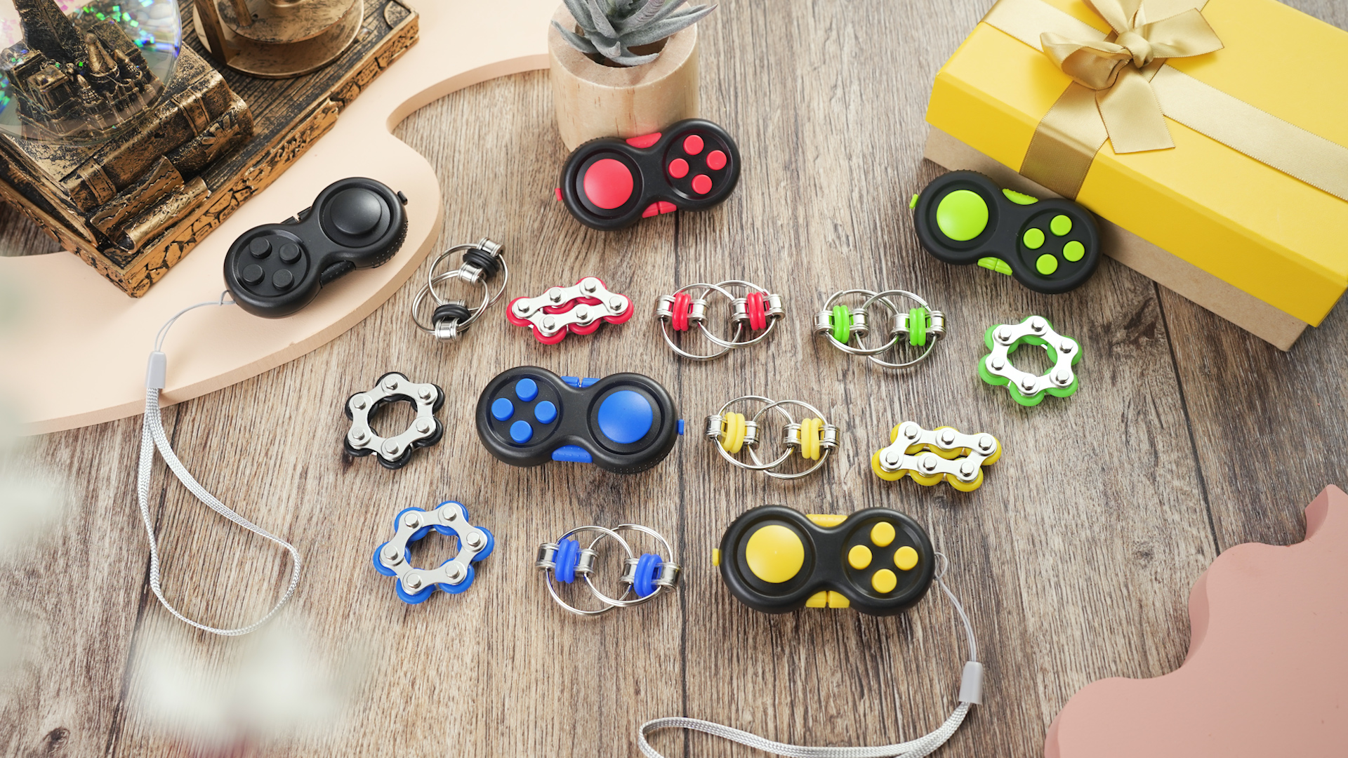 Watch 3 Pieces Handheld Mini Fidget Toy Set for Adults Relieve on ...