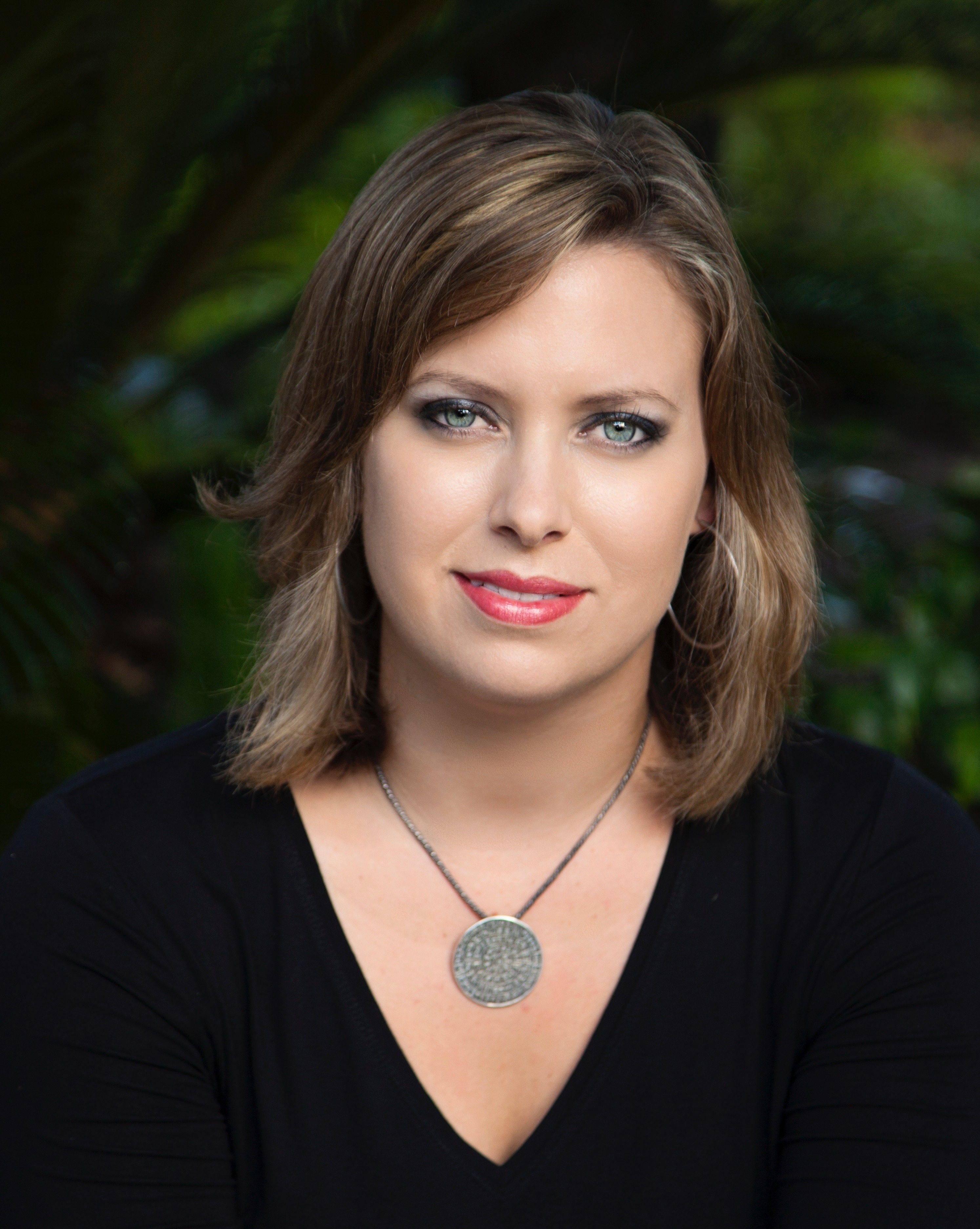 Amazon.com: Sarah C Hayes: books, biography, latest update