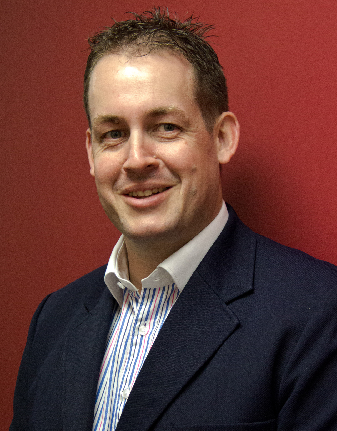 Amazon.co.uk: Scott Revell: books, biography, latest update