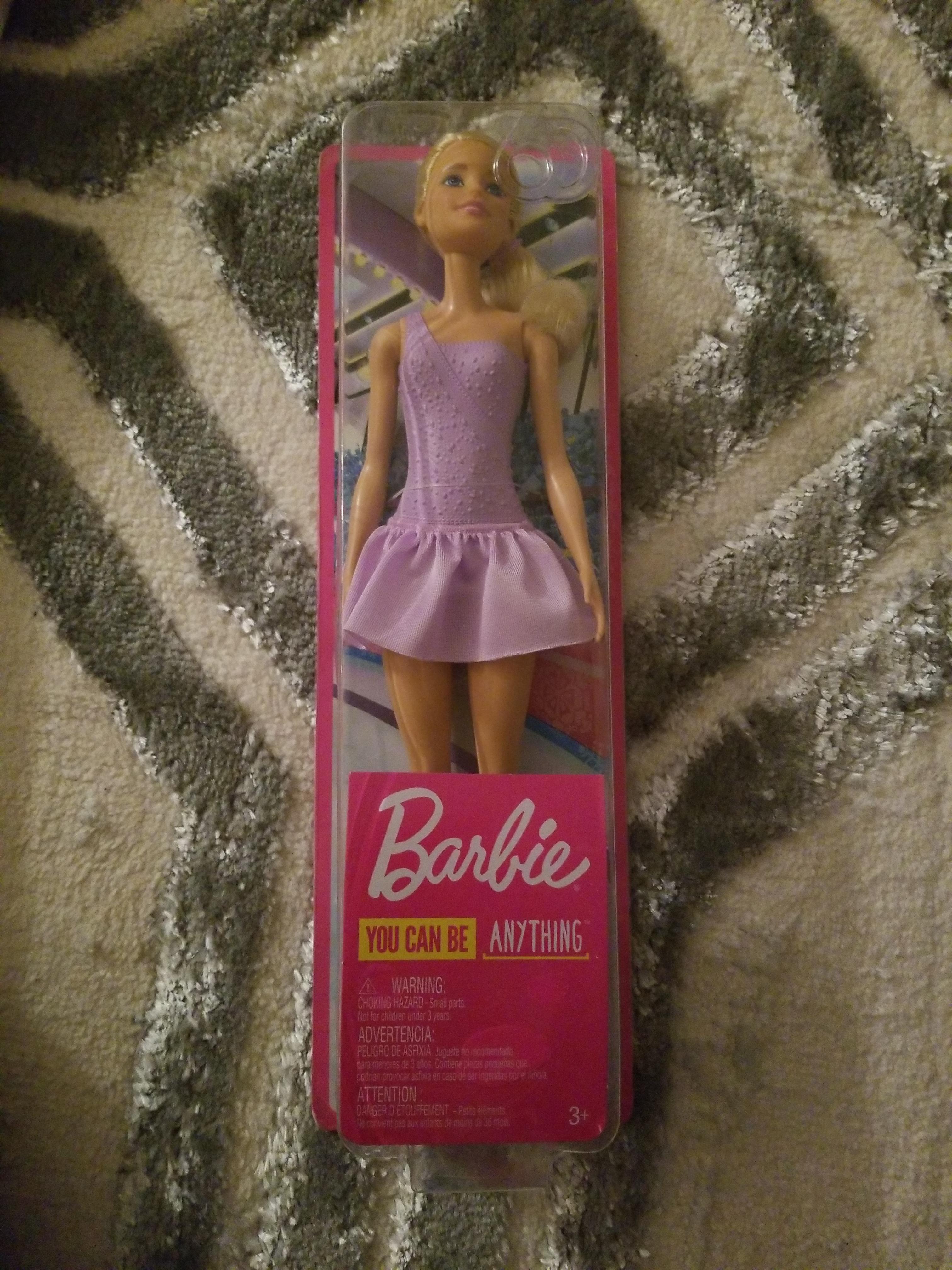 Amazon.com: Barbie Figure Skater Doll Dressed in Purple Outfit : Toys ...