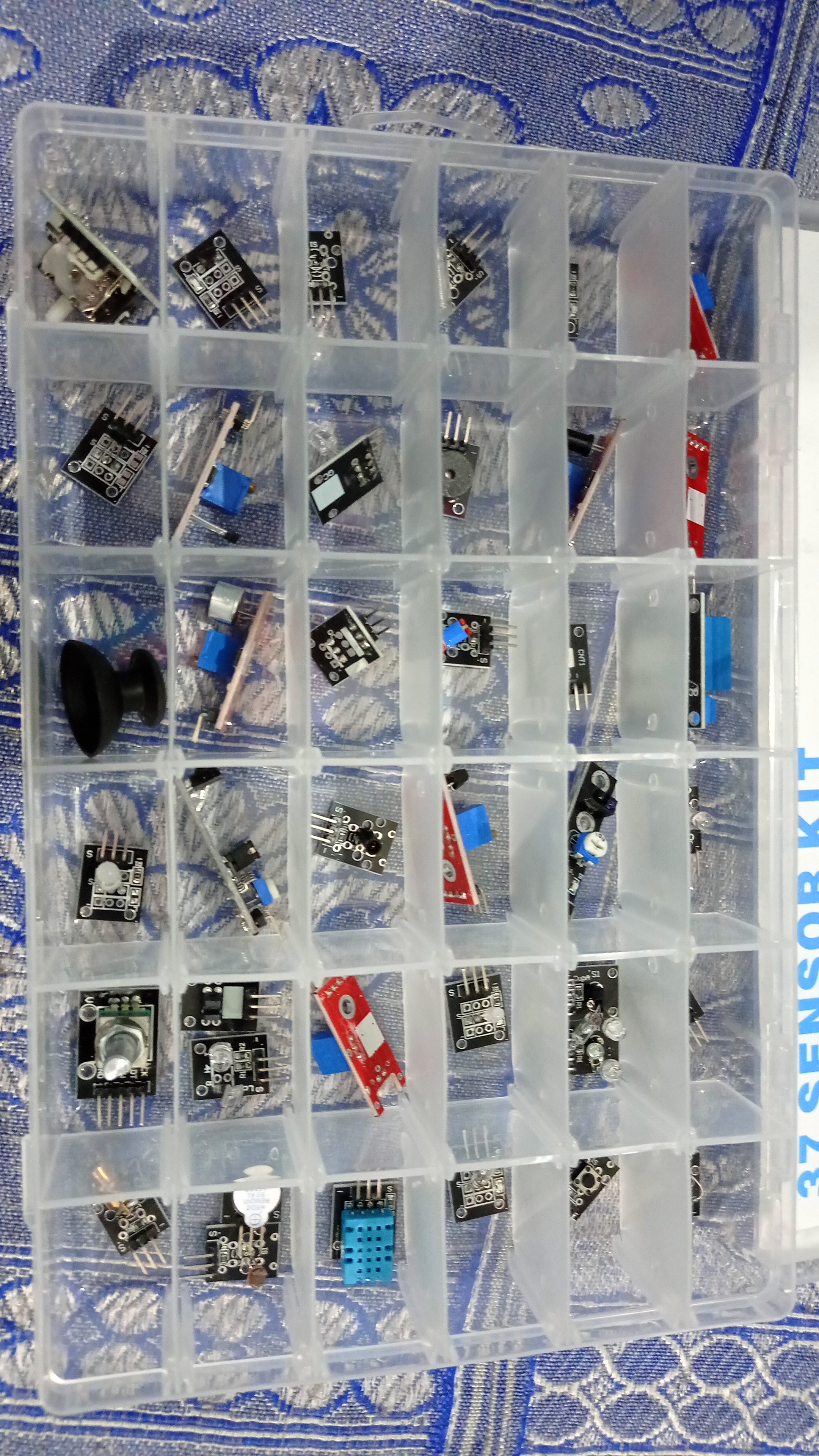 Robocraze 37 In 1 Ultimate Sensor Modules Kit for for boards compatible with Arduino, NodeMcu ...