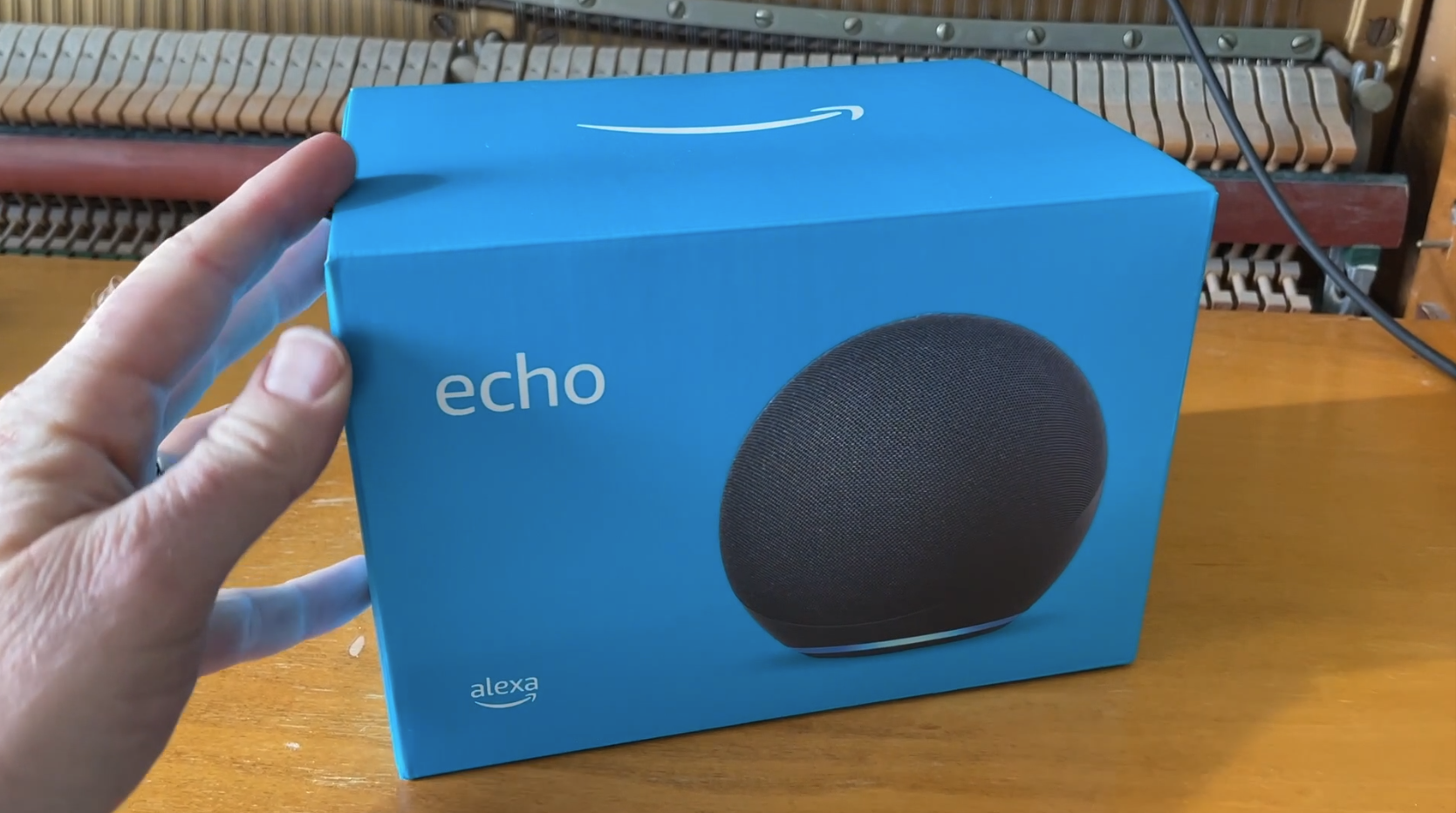 Watch Amazon Echo Closer Look and Demo on Amazon Live
