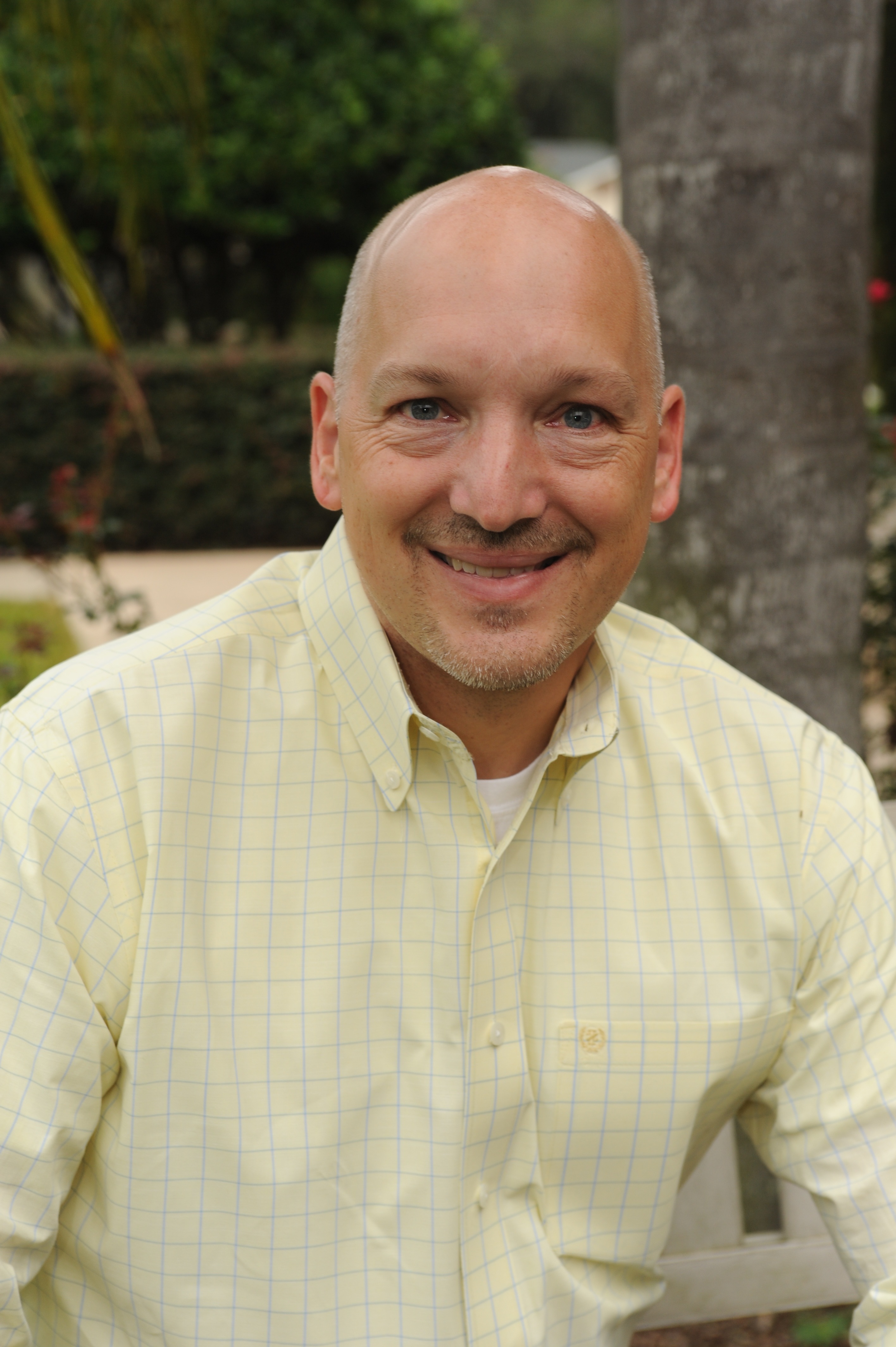 Amazon.com: Tom Eggebrecht: books, biography, latest update